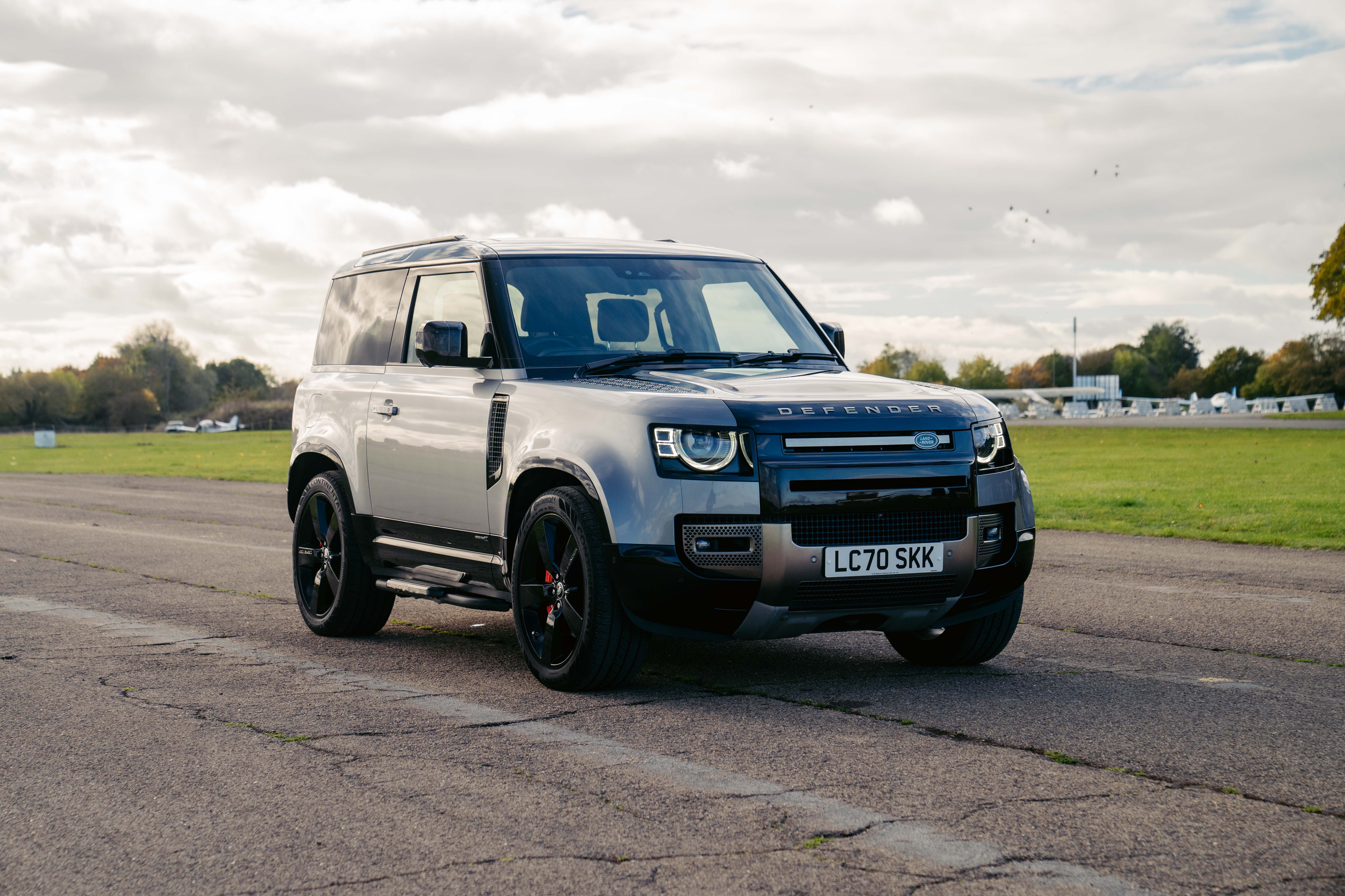 2021 Land Rover Defender 90 P400X for sale by auction in Bicester ...