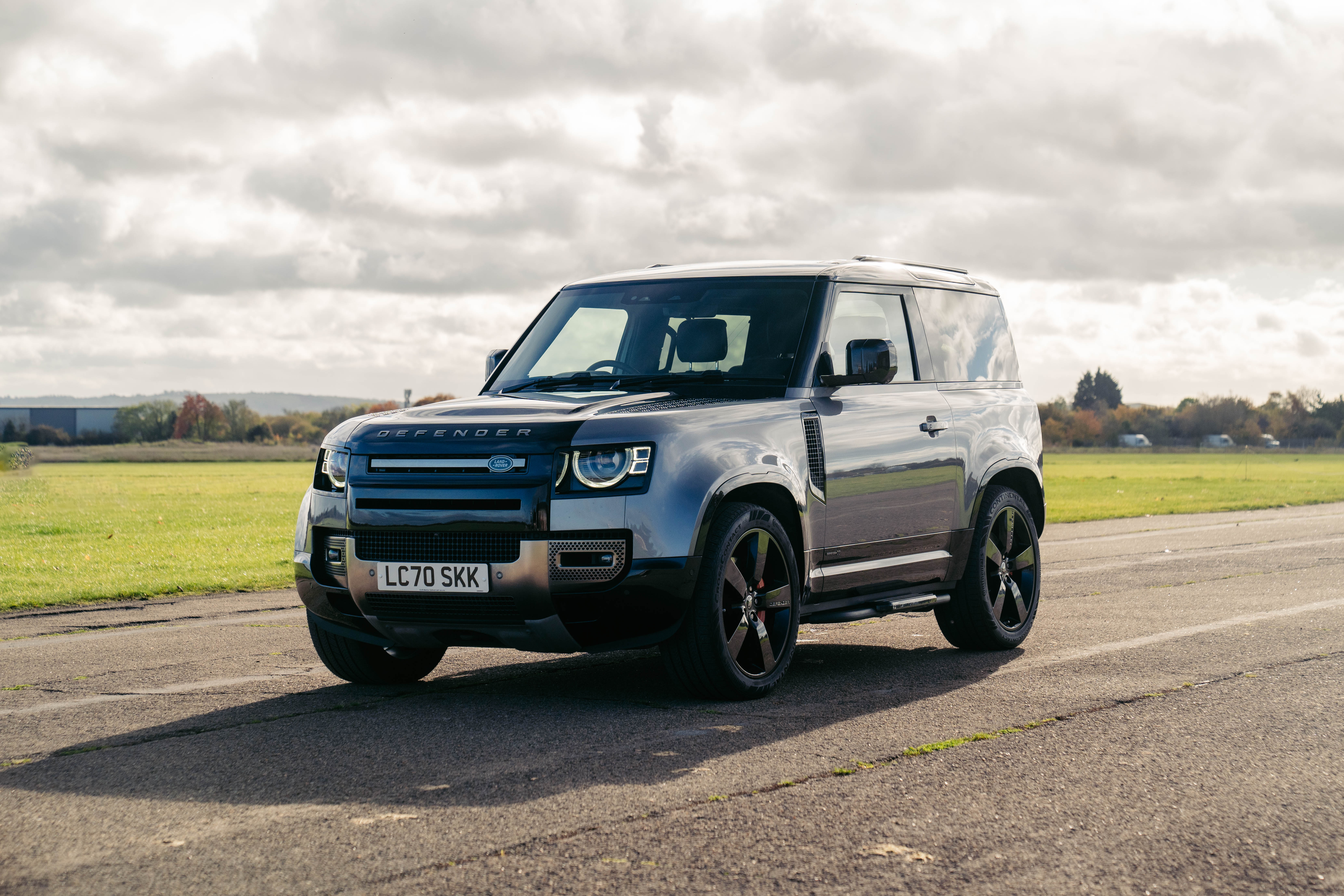 2021 Land Rover Defender 90 P400X for sale by auction in Bicester ...