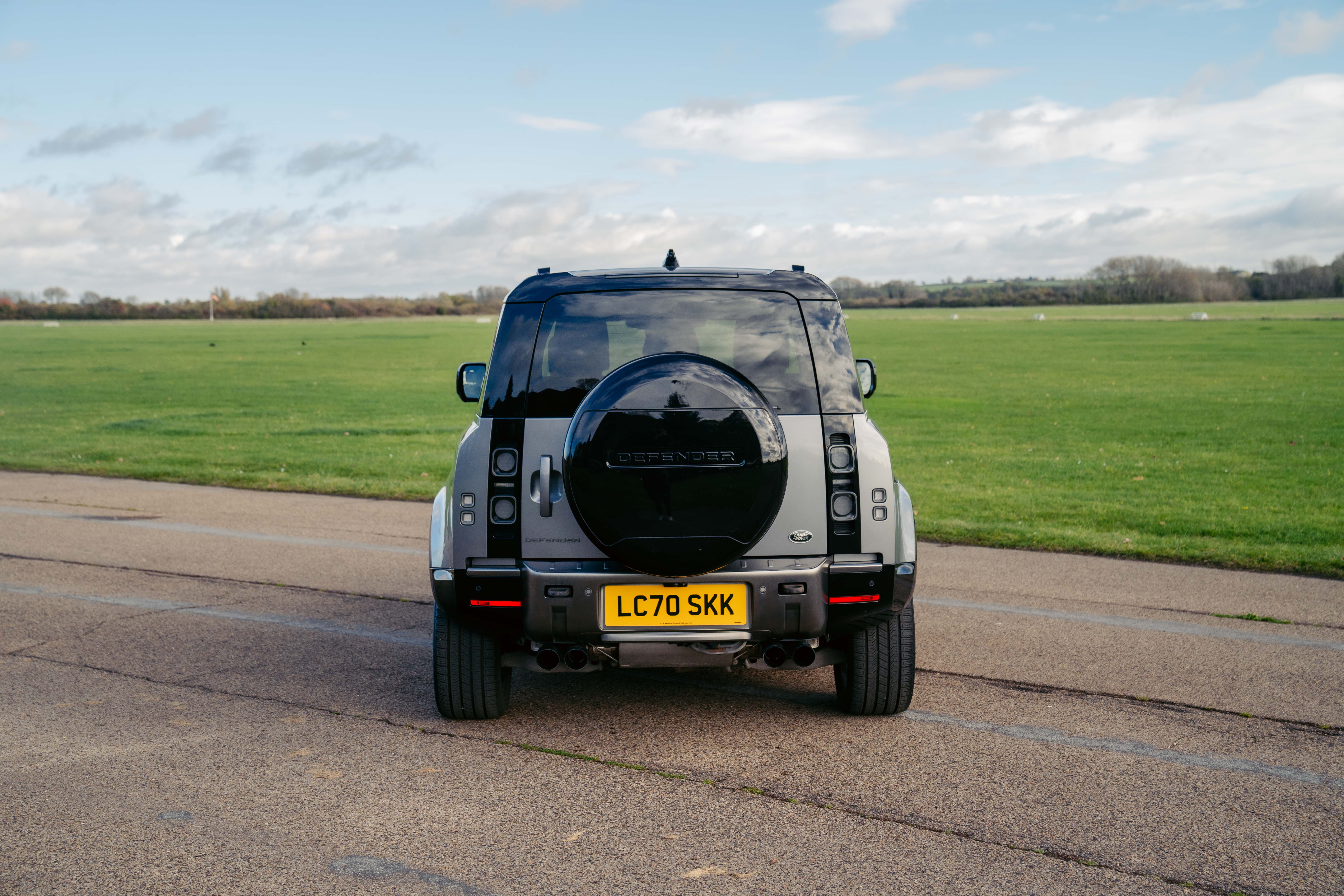 2021 Land Rover Defender 90 P400X for sale by auction in Bicester ...