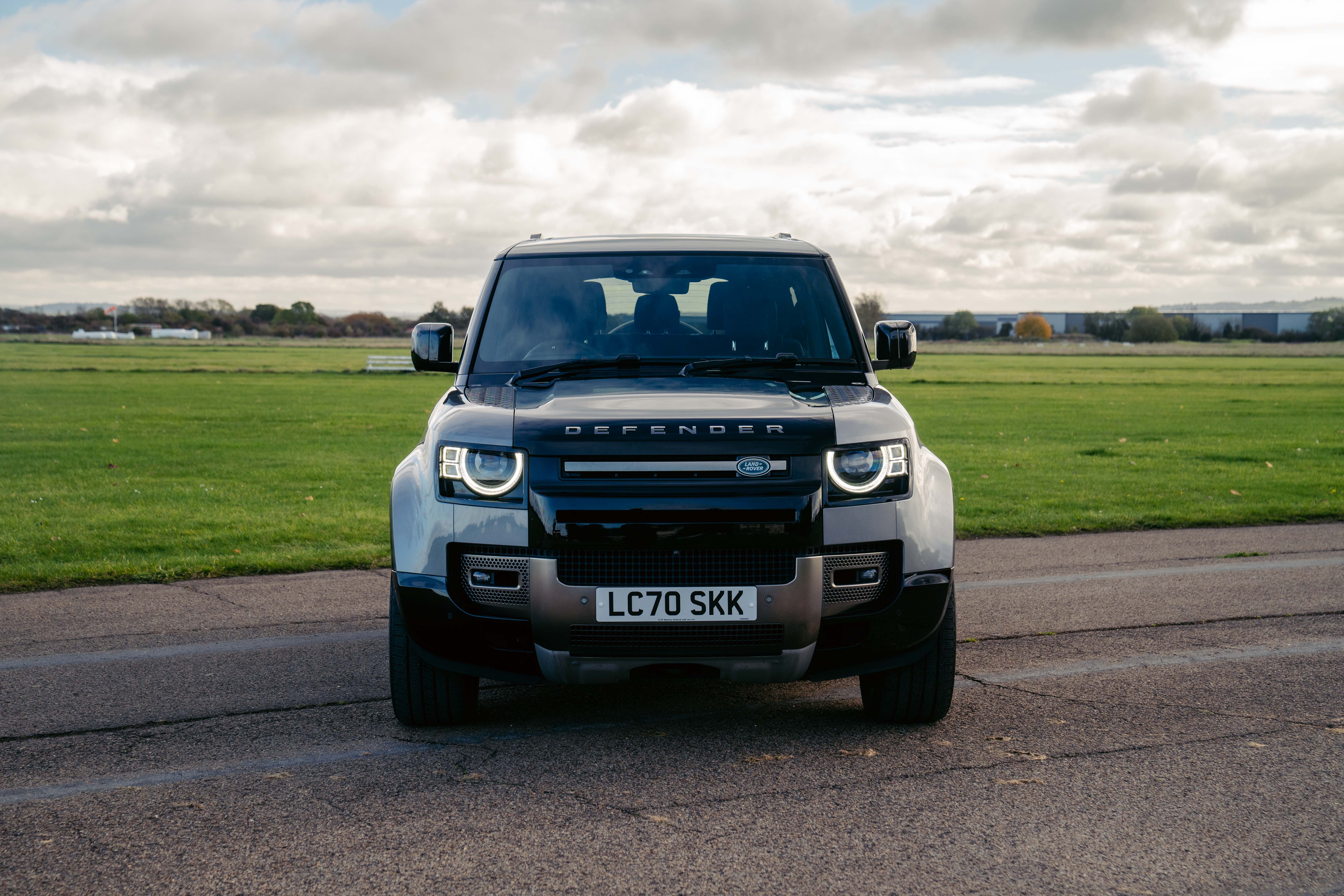 2021 Land Rover Defender 90 P400X for sale by auction in Bicester ...