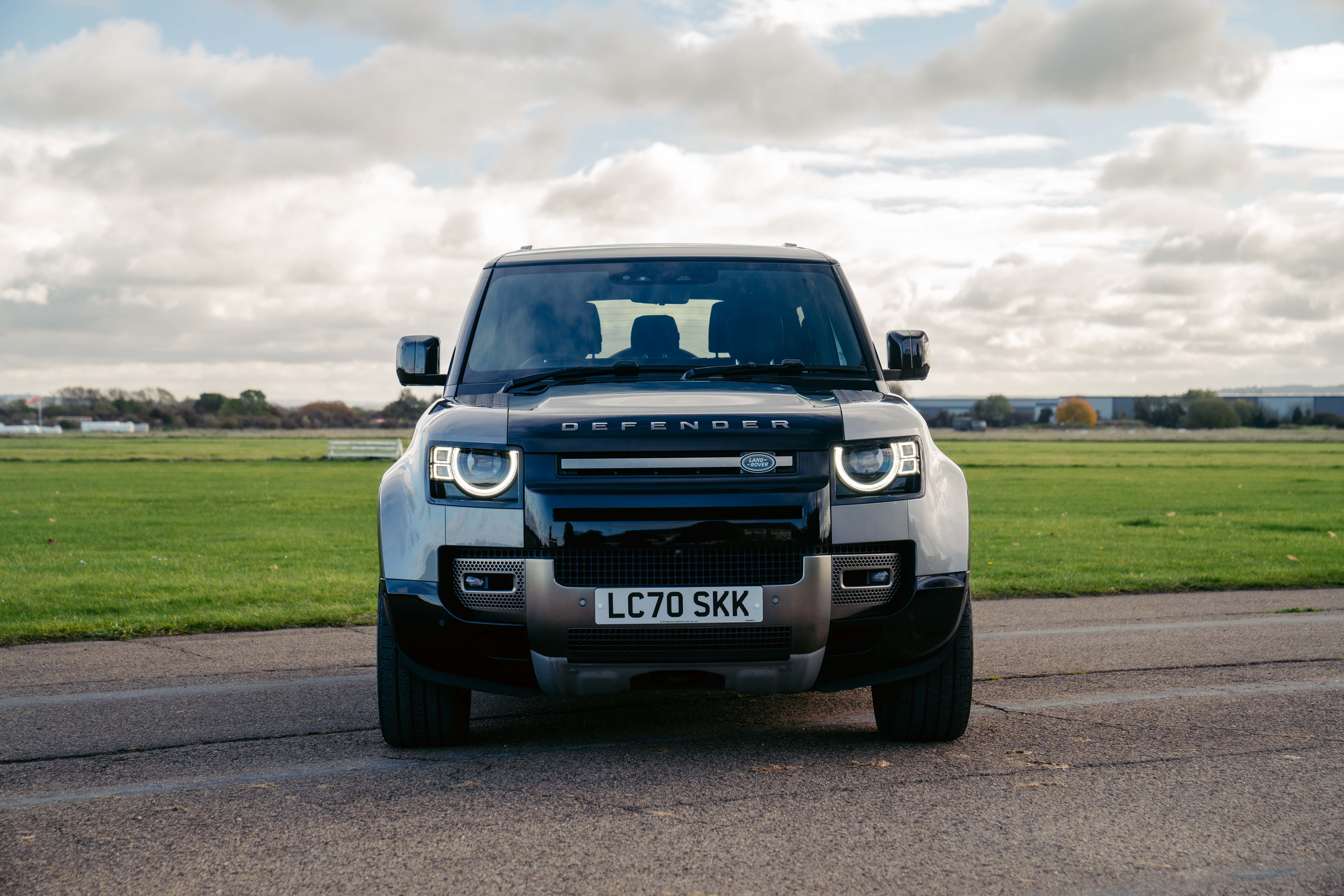 2021 Land Rover Defender 90 P400X for sale by auction in Bicester ...