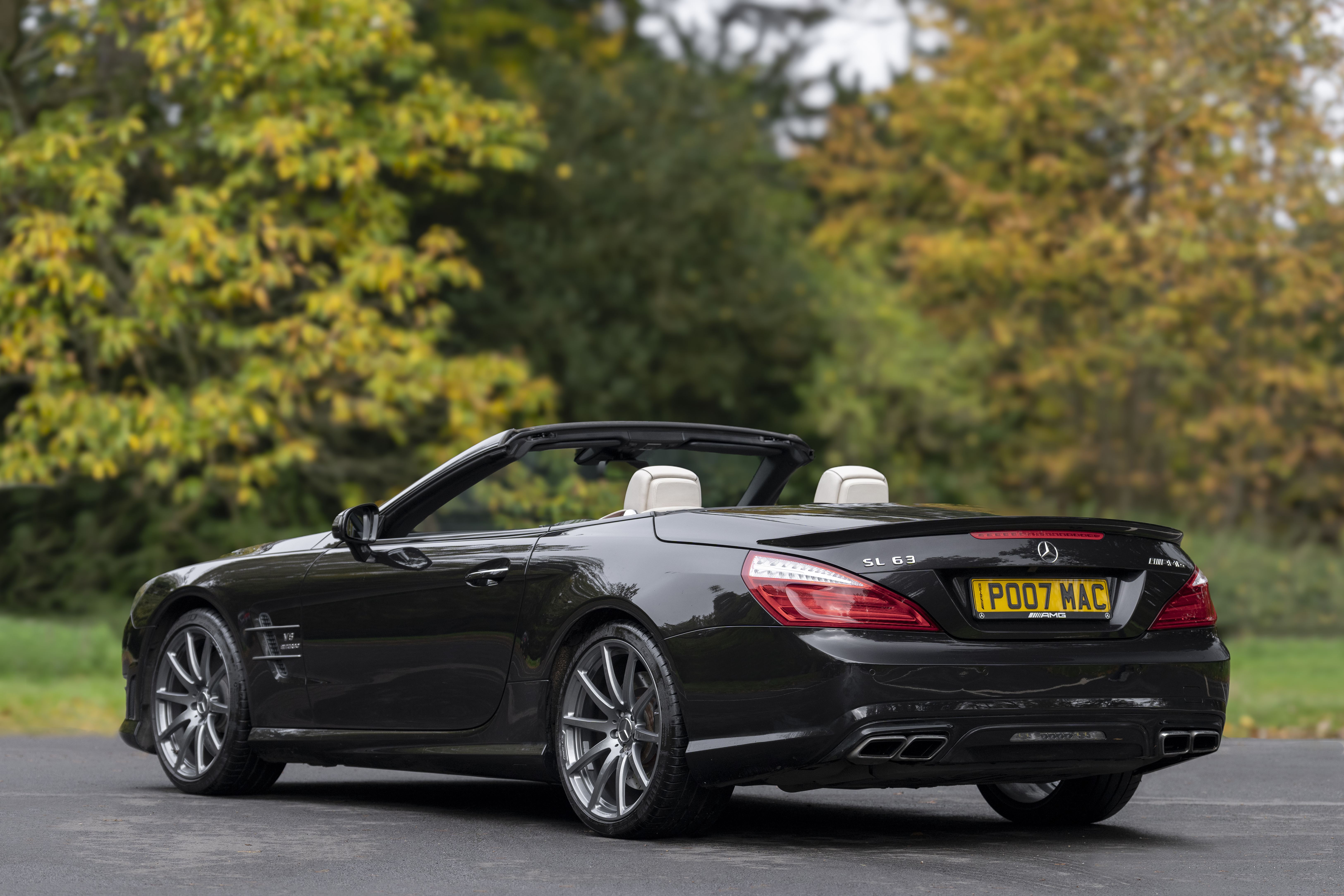 2013 Mercedes-Benz (R231) SL63 AMG for sale by auction in Bury St ...