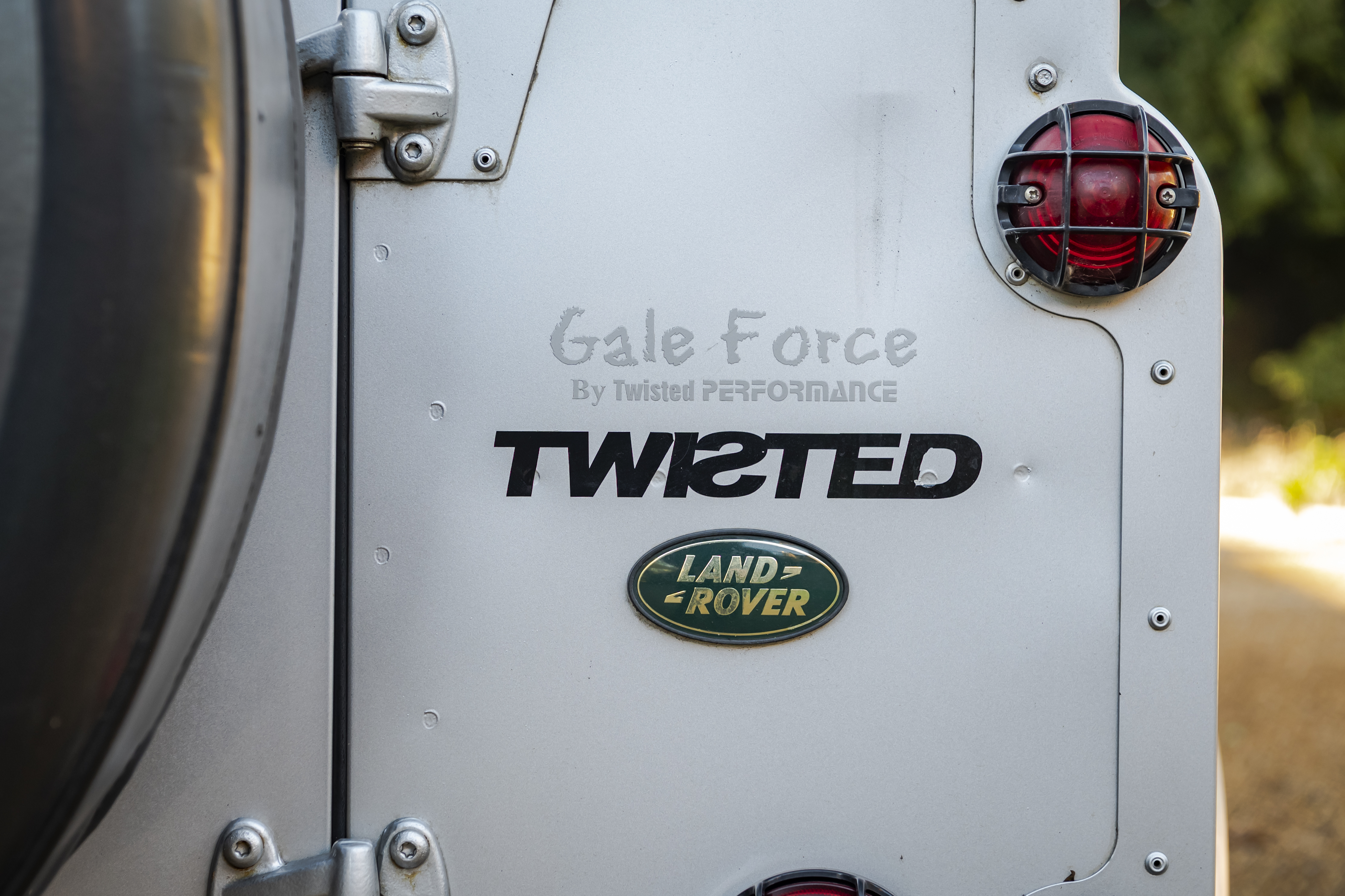2007 Land Rover Defender 90 TD5 Station Wagon - Twisted Upgrades for ...