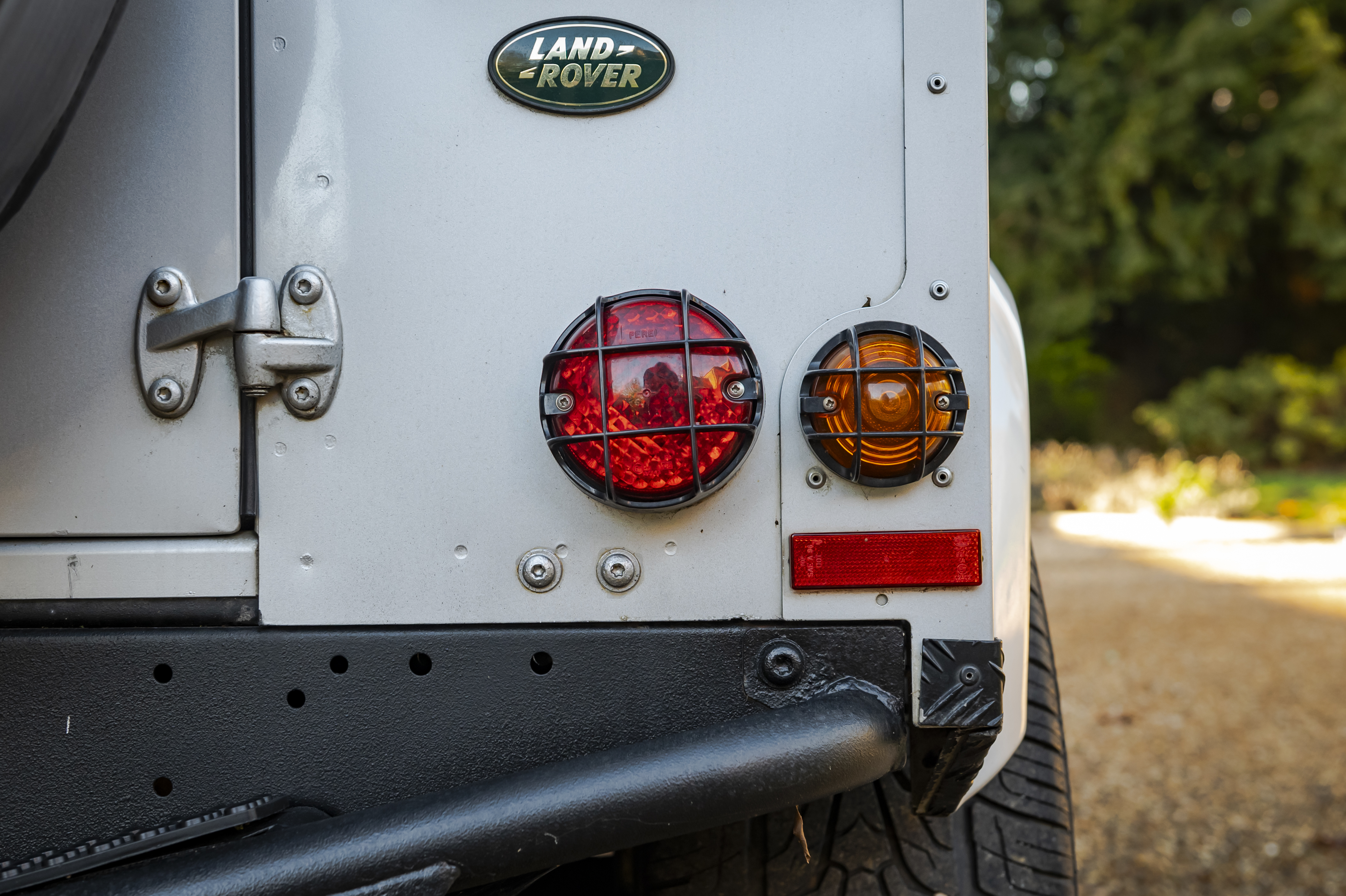 2007 Land Rover Defender 90 TD5 Station Wagon - Twisted Upgrades for ...