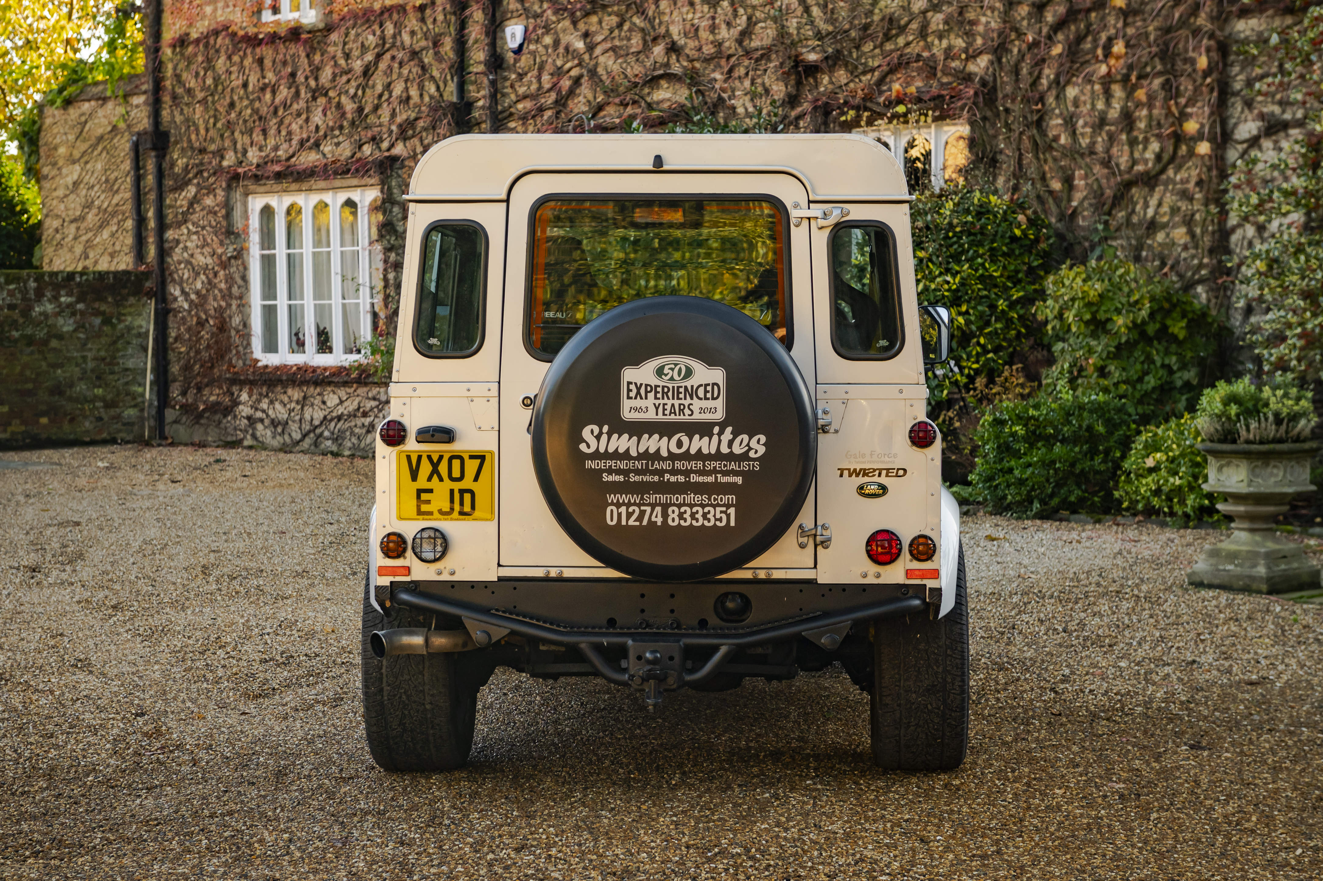 2007 Land Rover Defender 90 TD5 Station Wagon - Twisted Upgrades for ...