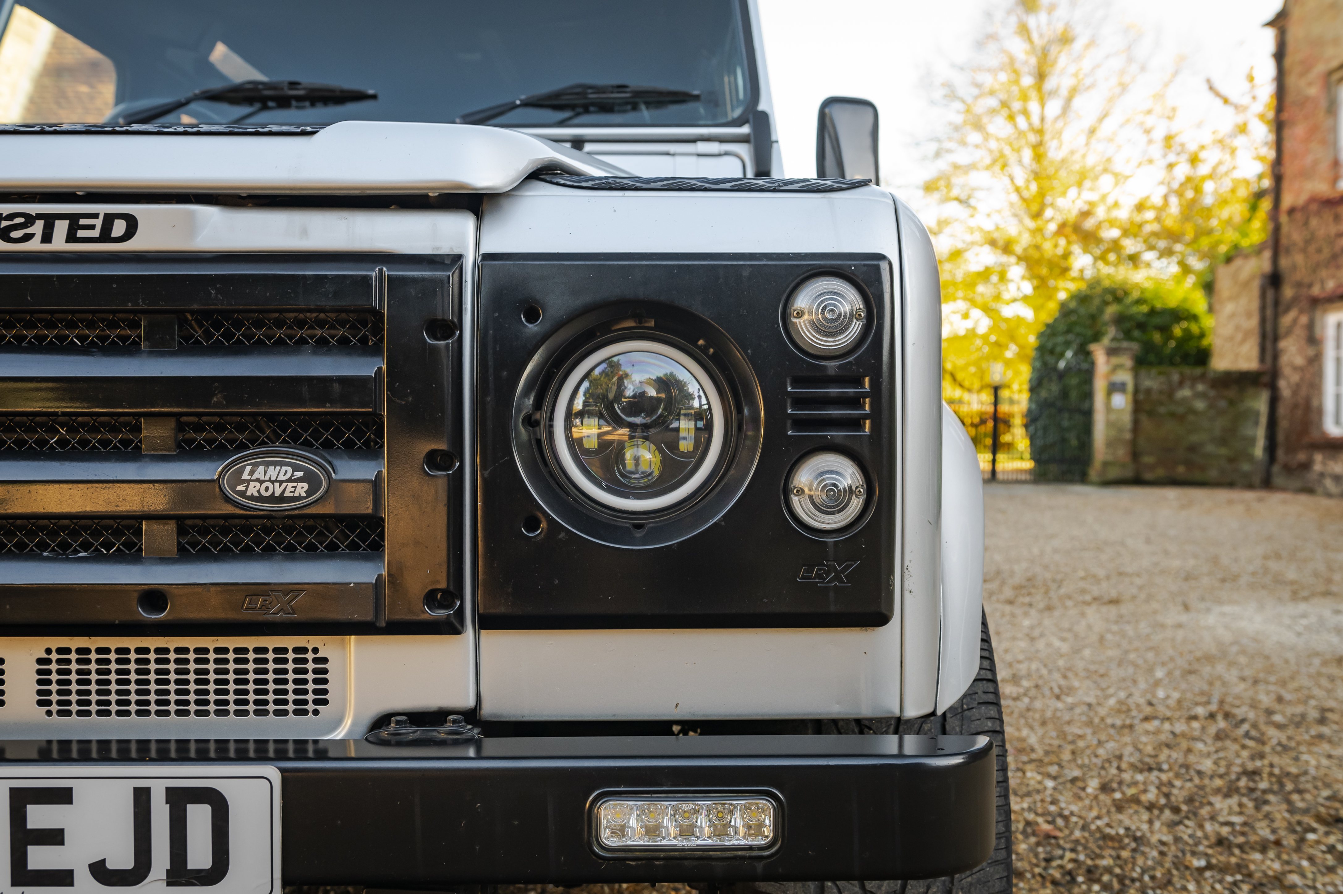 2007 Land Rover Defender 90 TD5 Station Wagon - Twisted Upgrades for ...