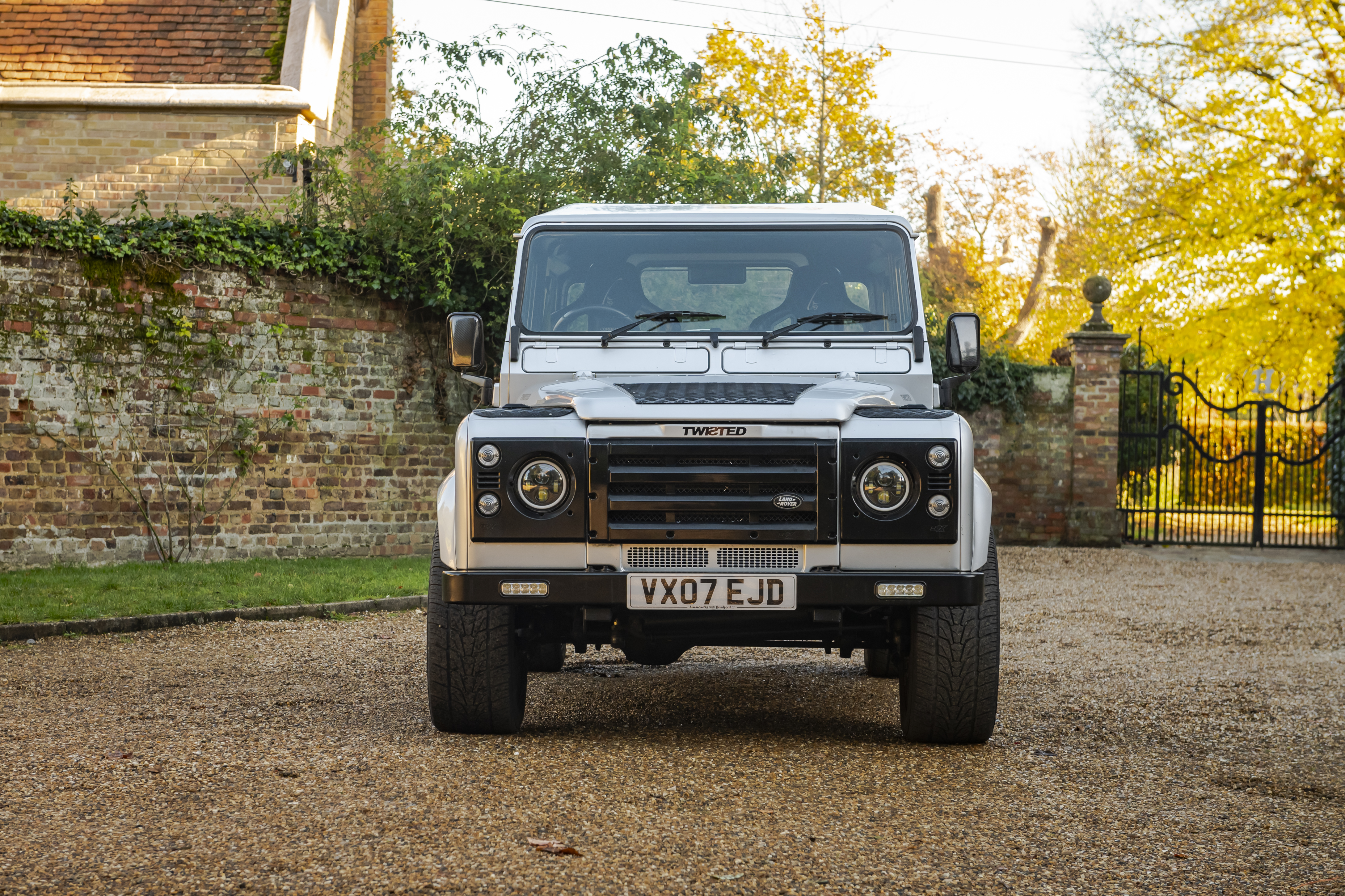 2007 Land Rover Defender 90 TD5 Station Wagon - Twisted Upgrades for ...