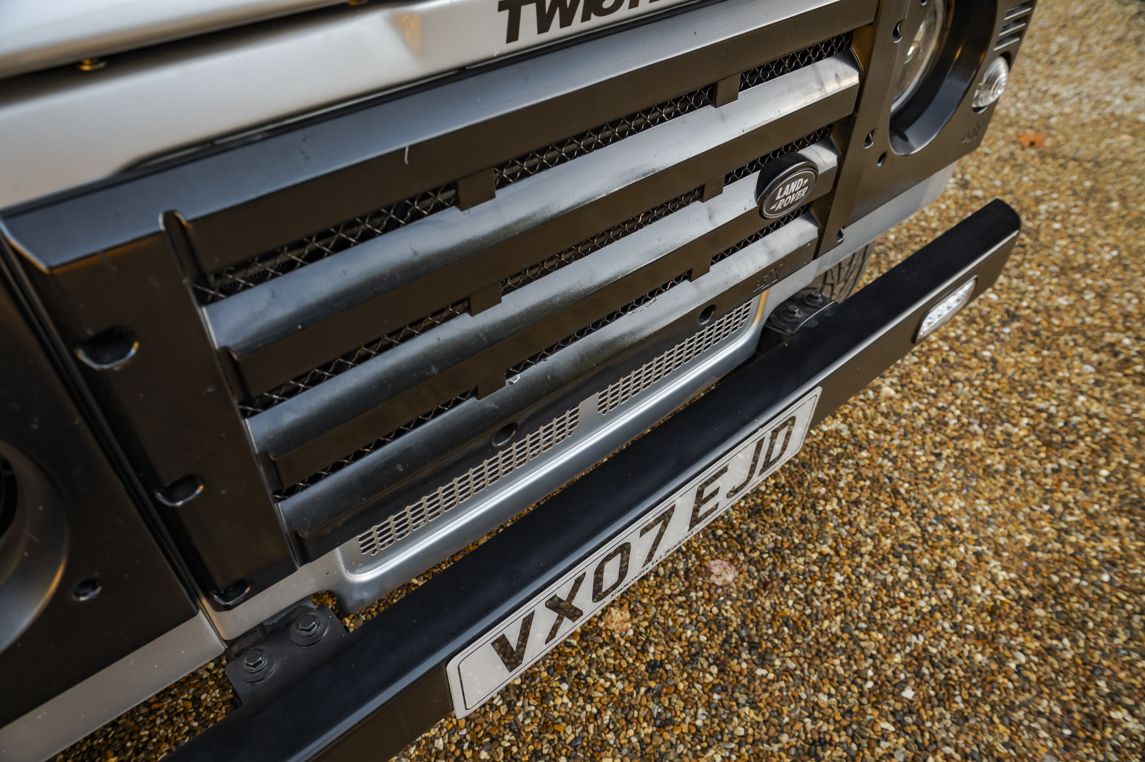 2007 Land Rover Defender 90 TD5 Station Wagon - Twisted Upgrades for ...
