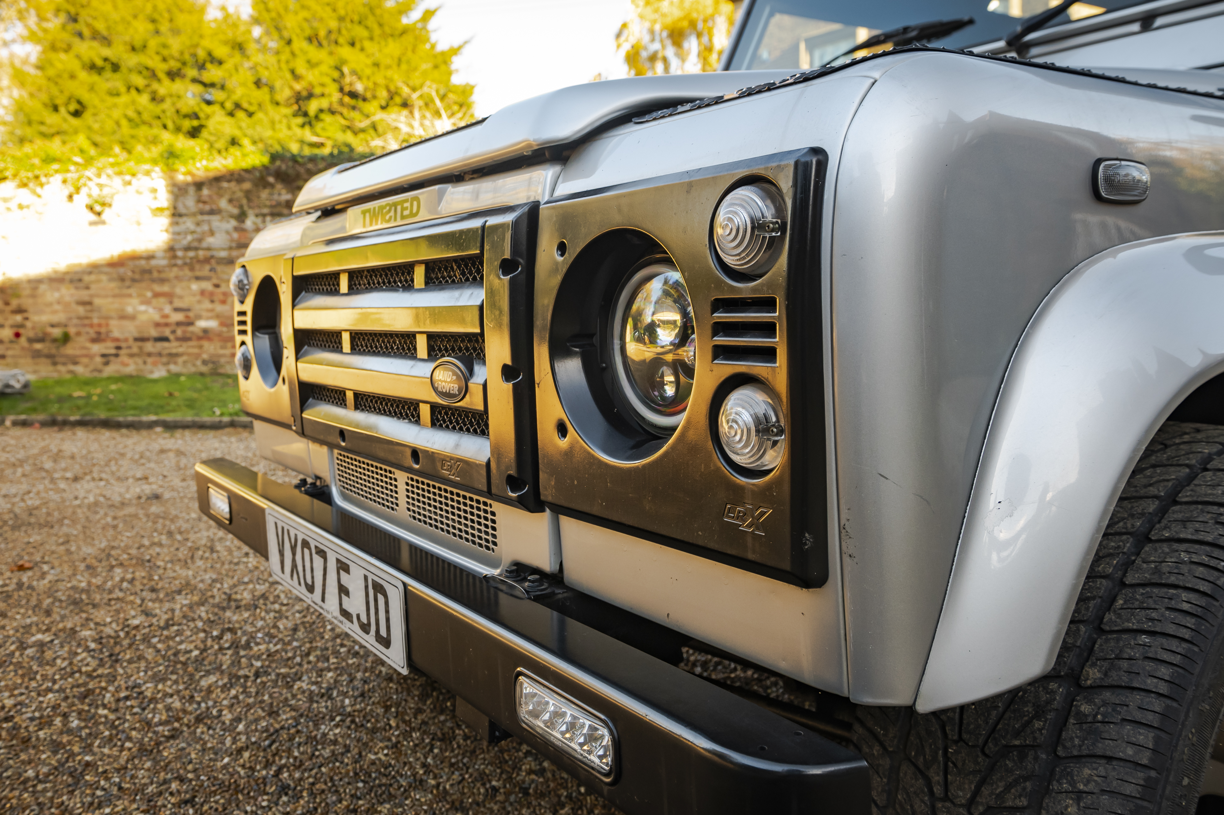 2007 Land Rover Defender 90 TD5 Station Wagon - Twisted Upgrades for ...