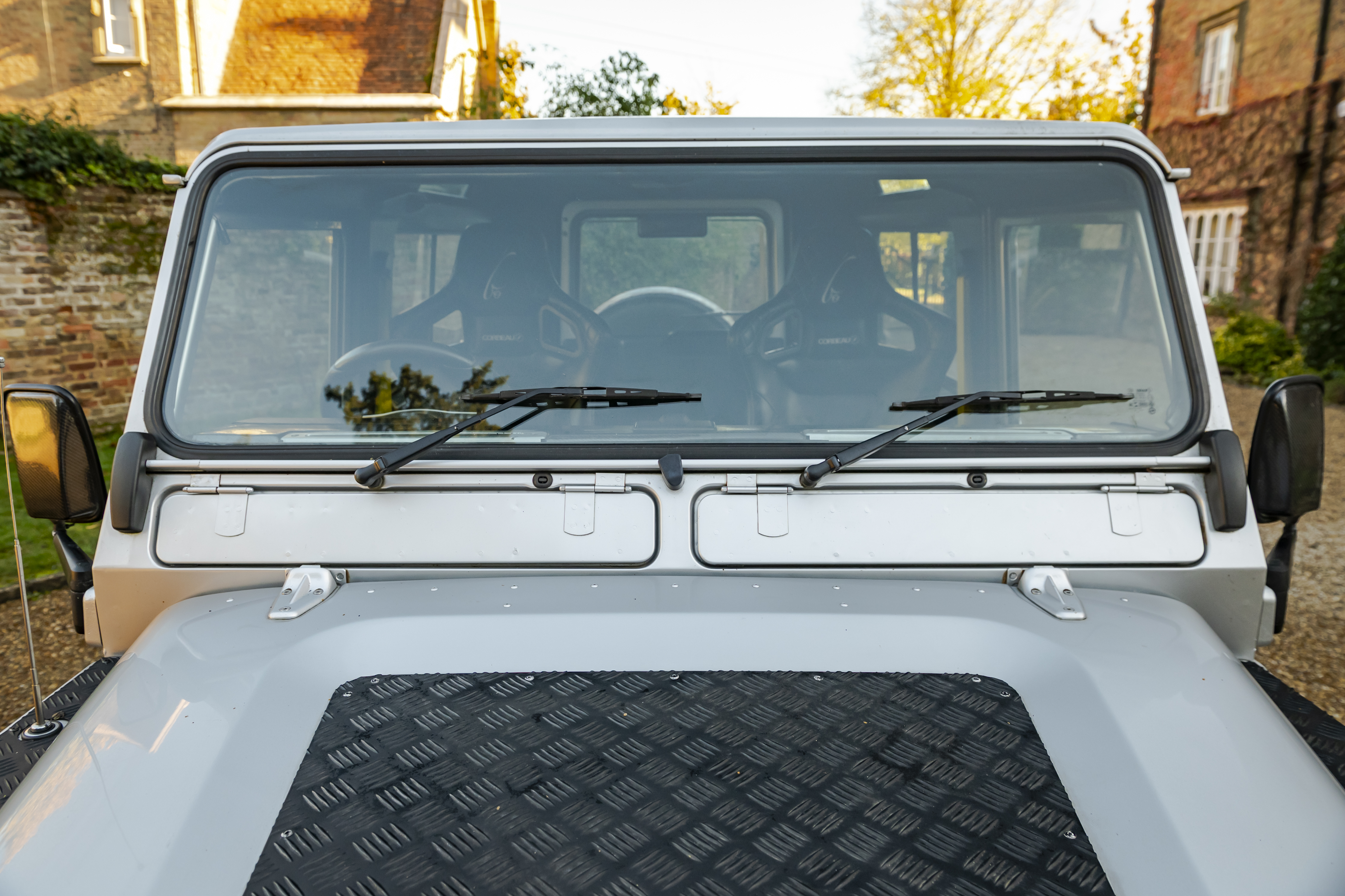 2007 Land Rover Defender 90 TD5 Station Wagon - Twisted Upgrades for ...