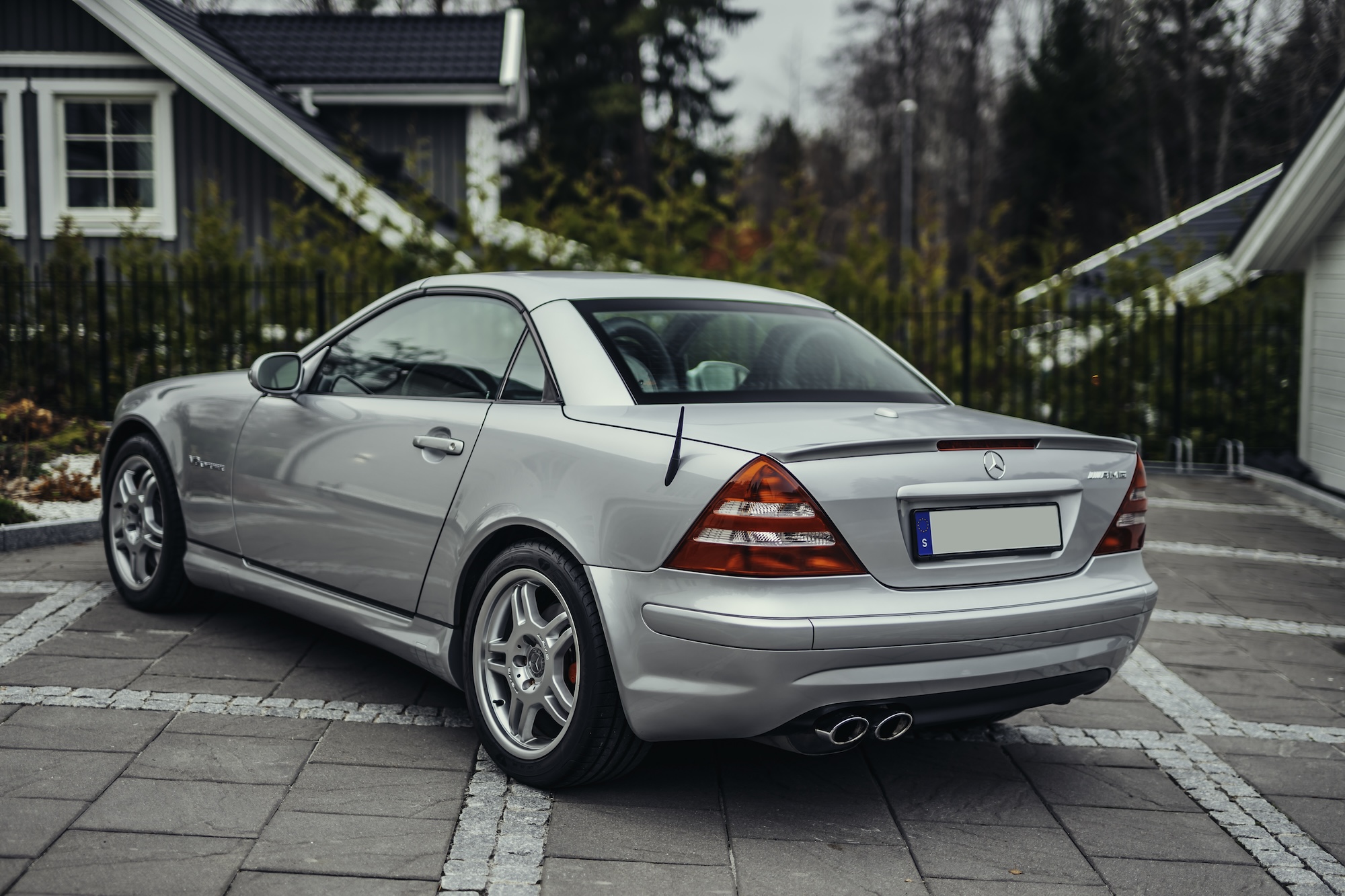 2004 Mercedes-Benz (R170) SLK 32 AMG for sale by auction in Stockholm ...