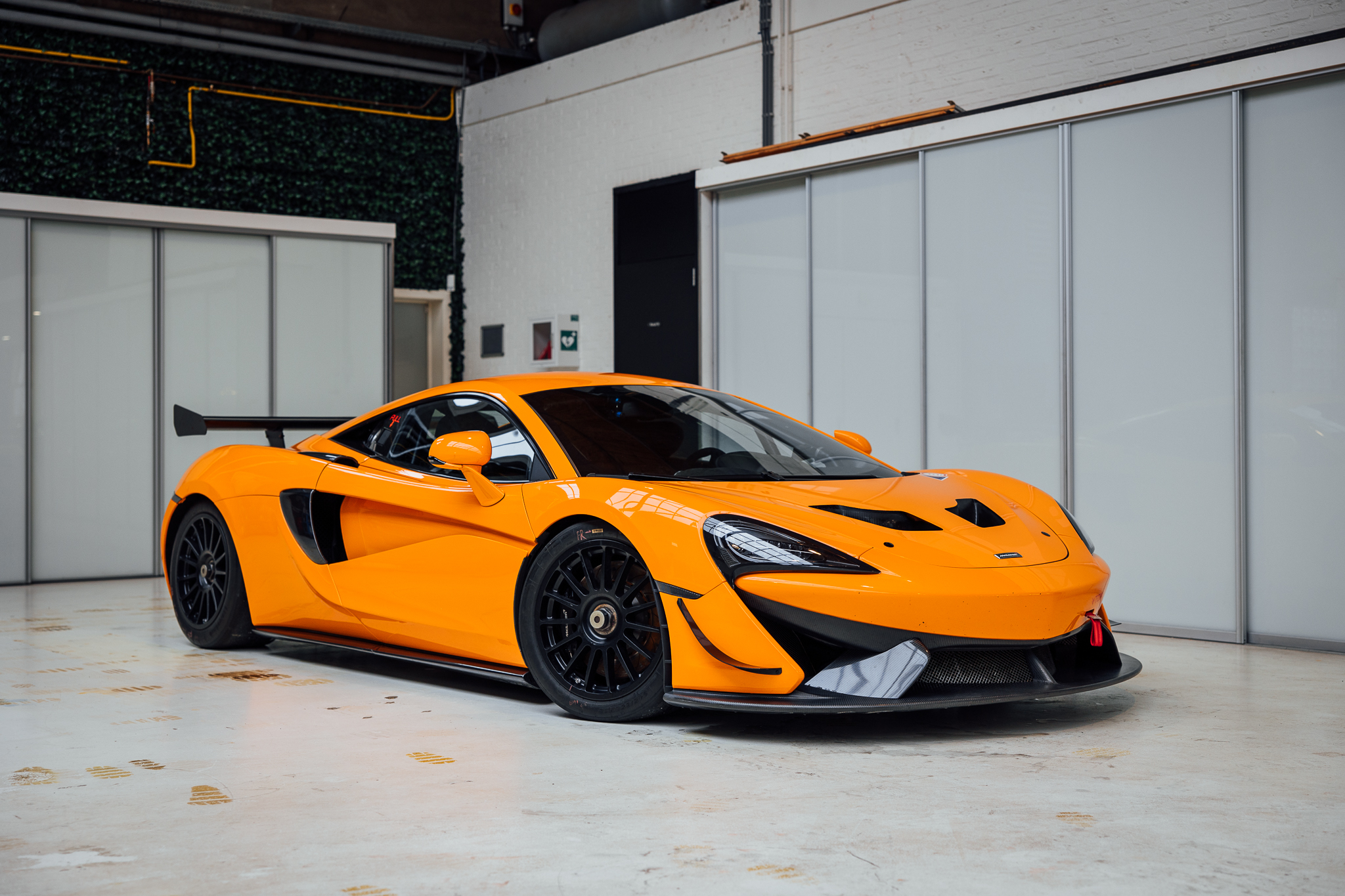 2018 McLaren 570S GT4 – VAT Q for sale by auction in Oegstgeest, South ...