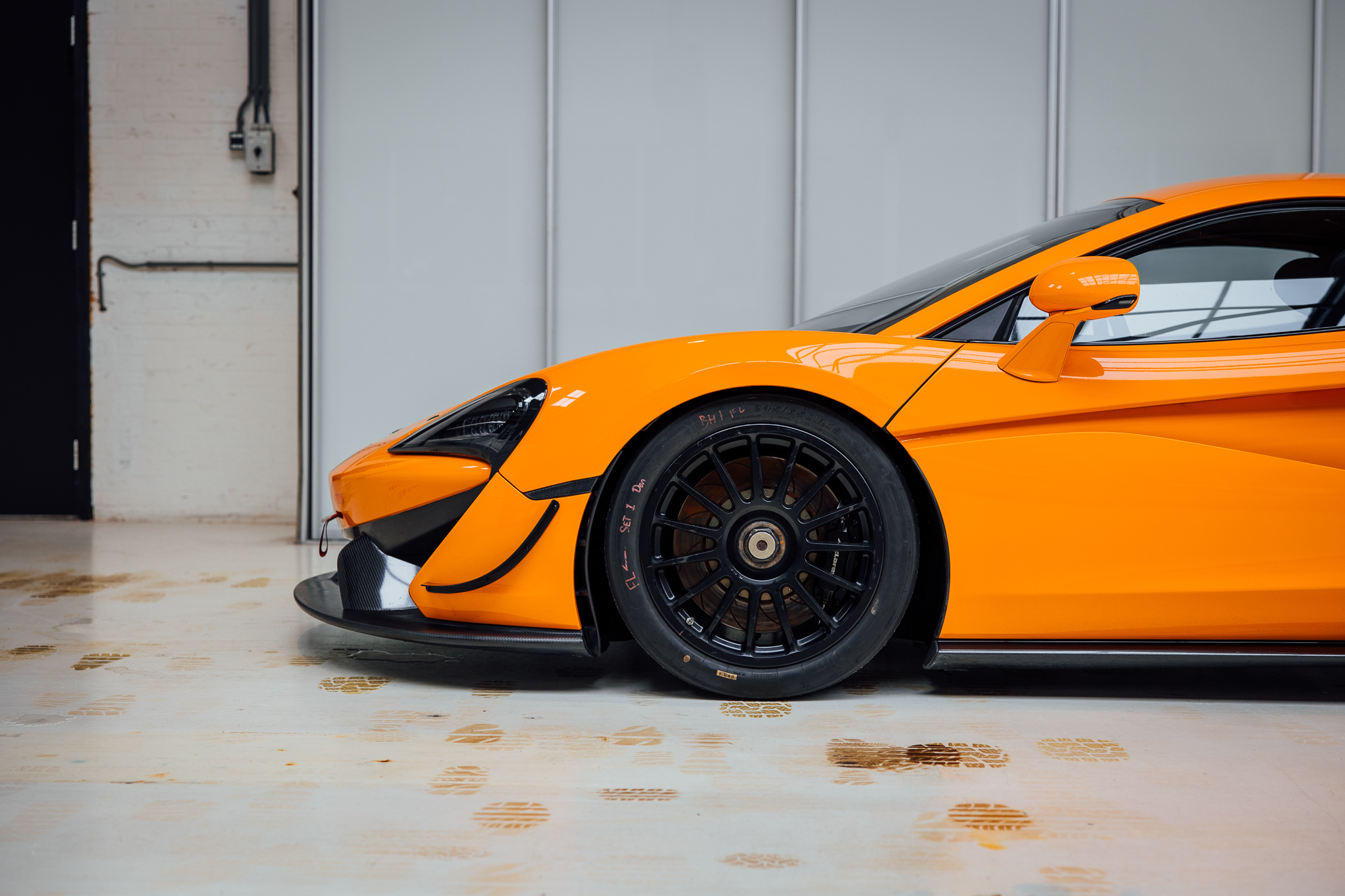 2018 McLaren 570S GT4 – VAT Q for sale by auction in Oegstgeest, South ...
