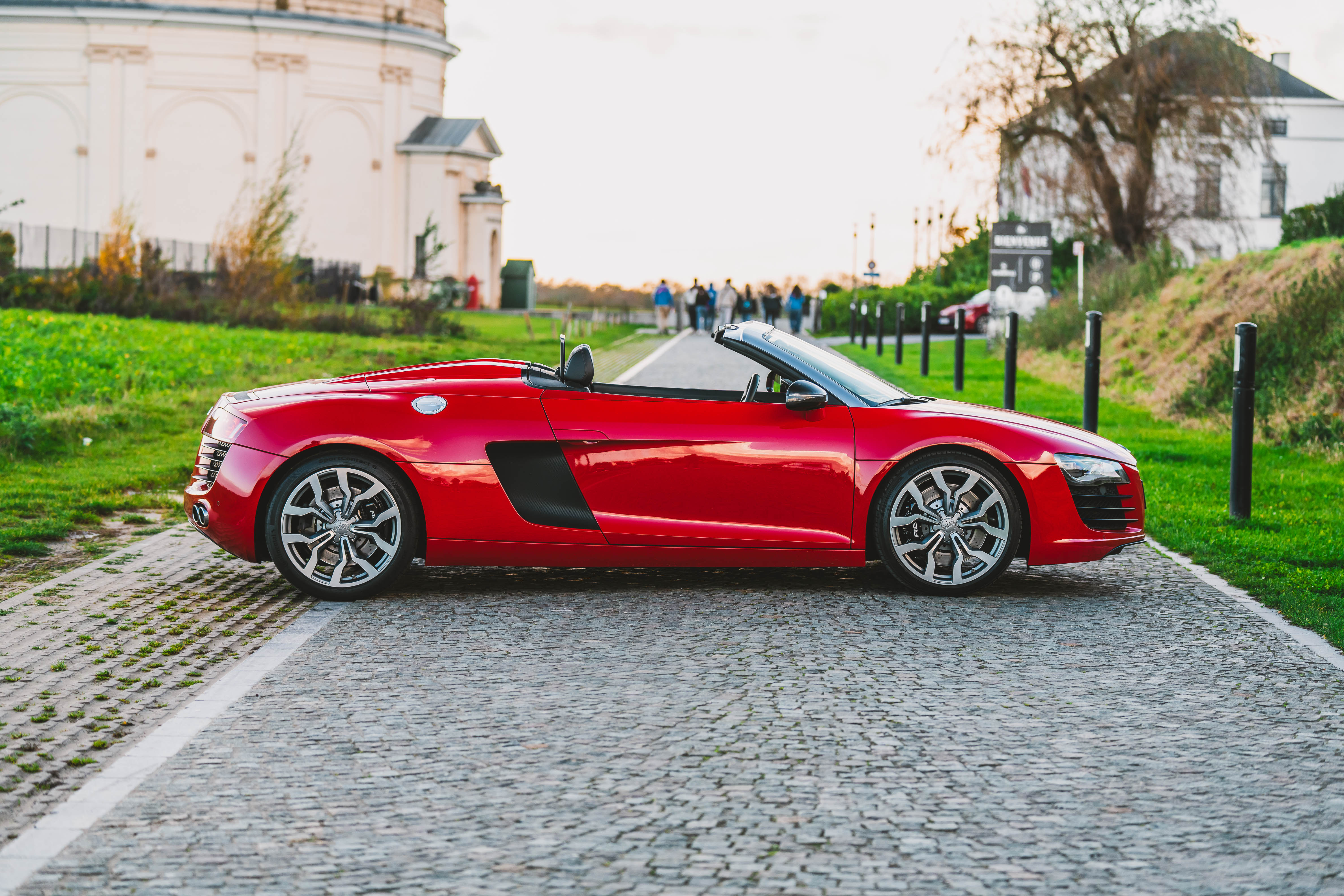 2013 Audi R8 V8 Spyder - Manual for sale in Waterloo, Belgium