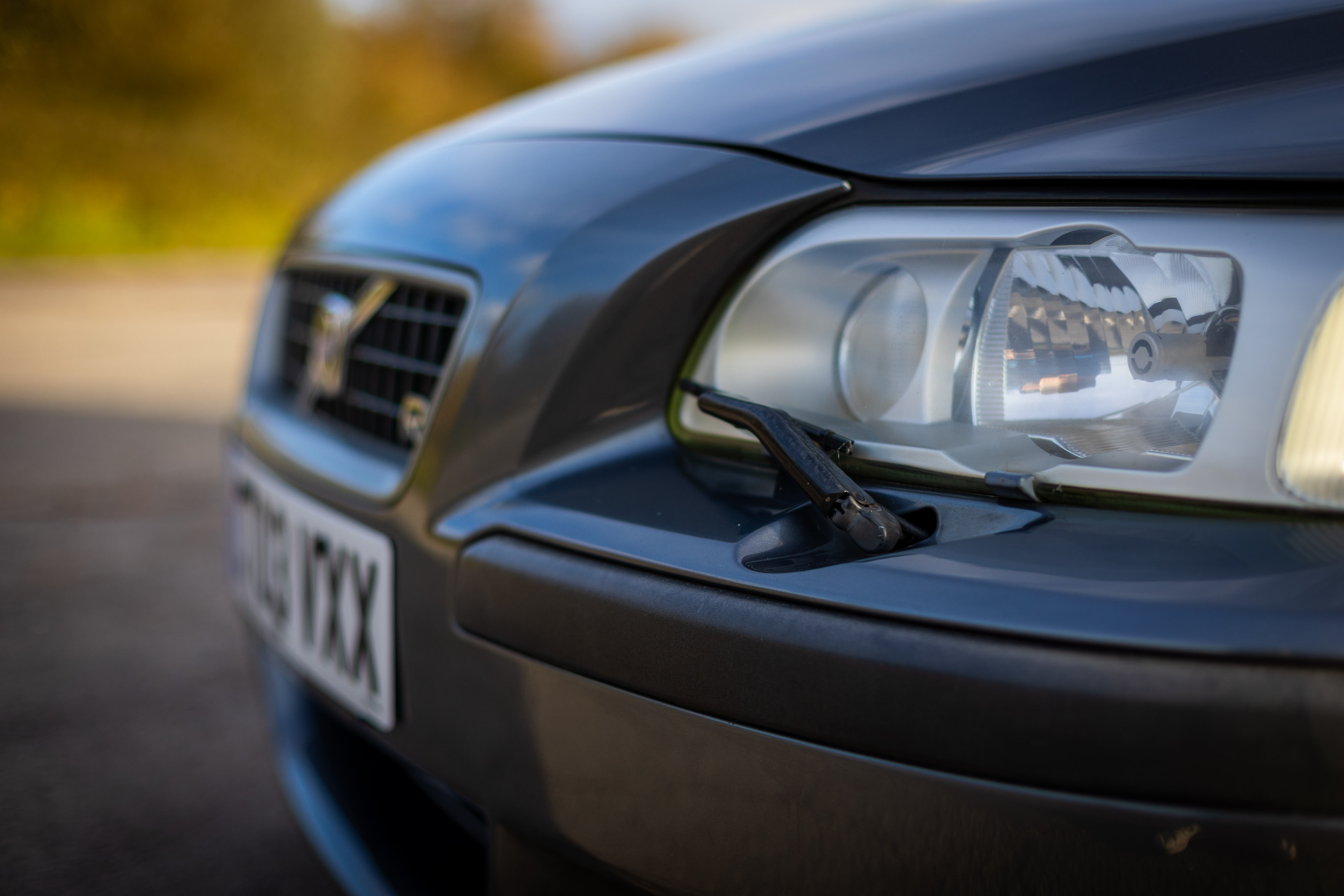 Stunning 2003 Volvo V70 R Photosnull