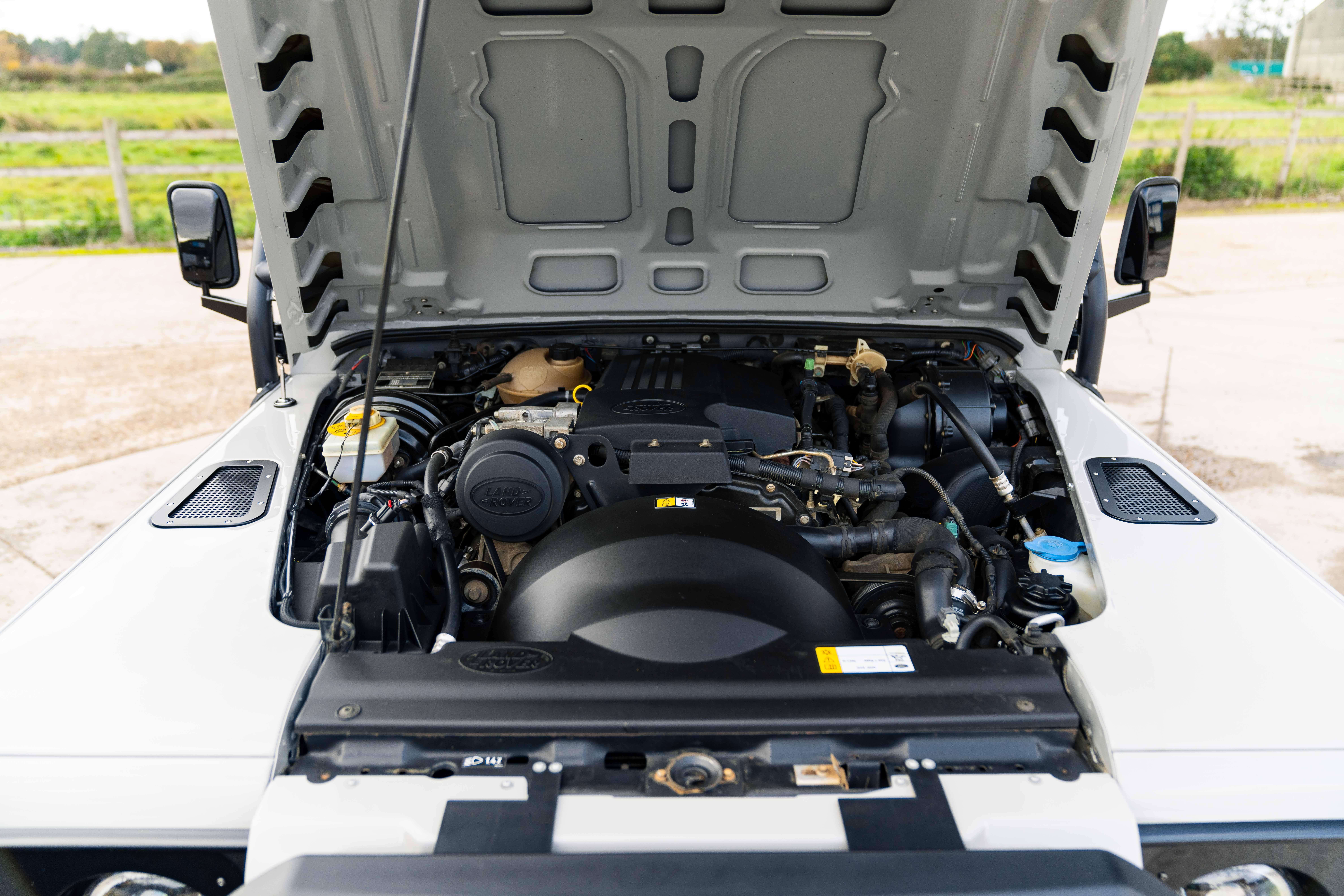 2014 Land Rover Defender 110 DCPU Extreme 'Bowler' for sale by ...