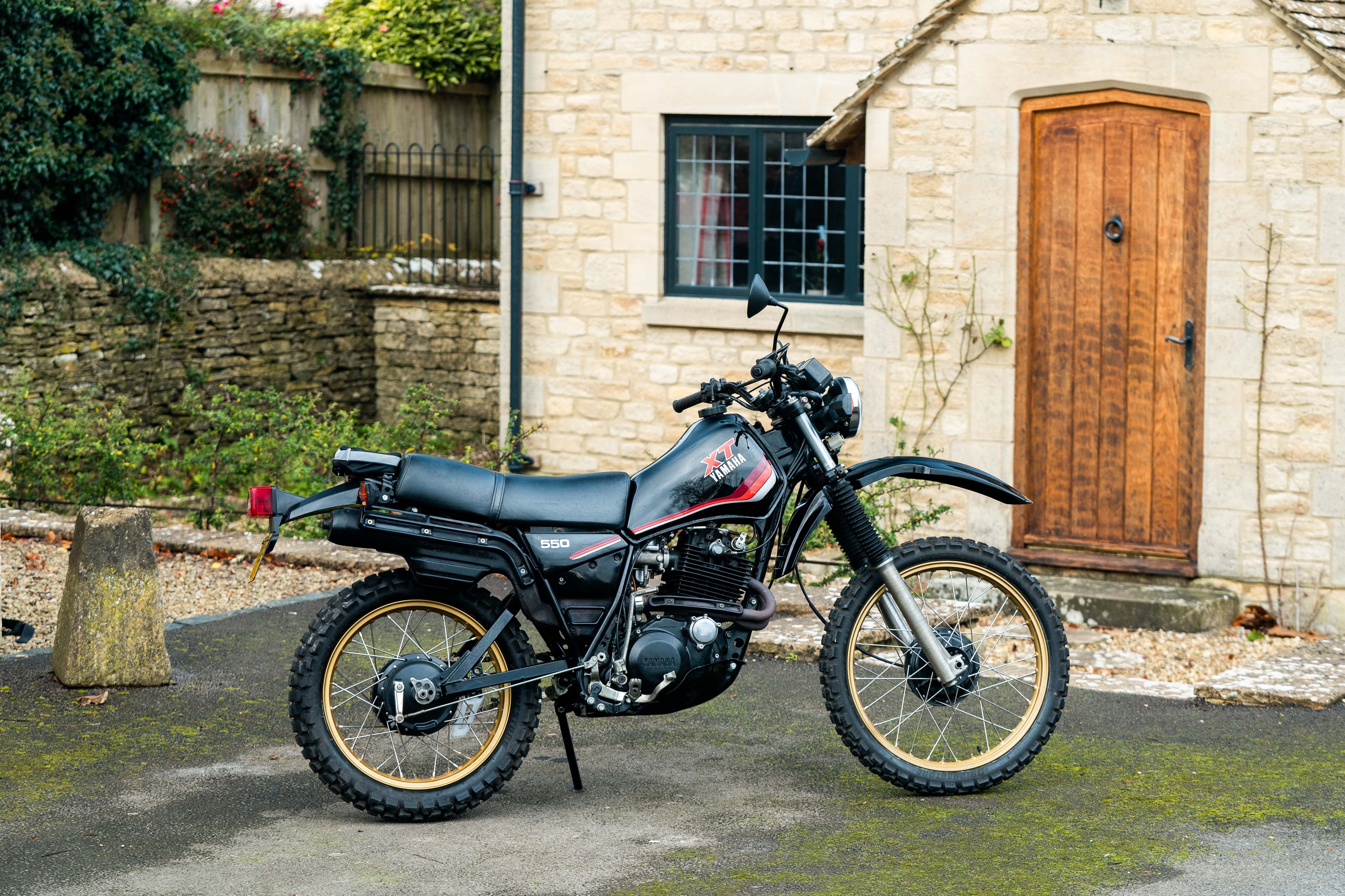 1983 Yamaha XT 550 for sale by auction in Burford, Oxfordshire, United ...