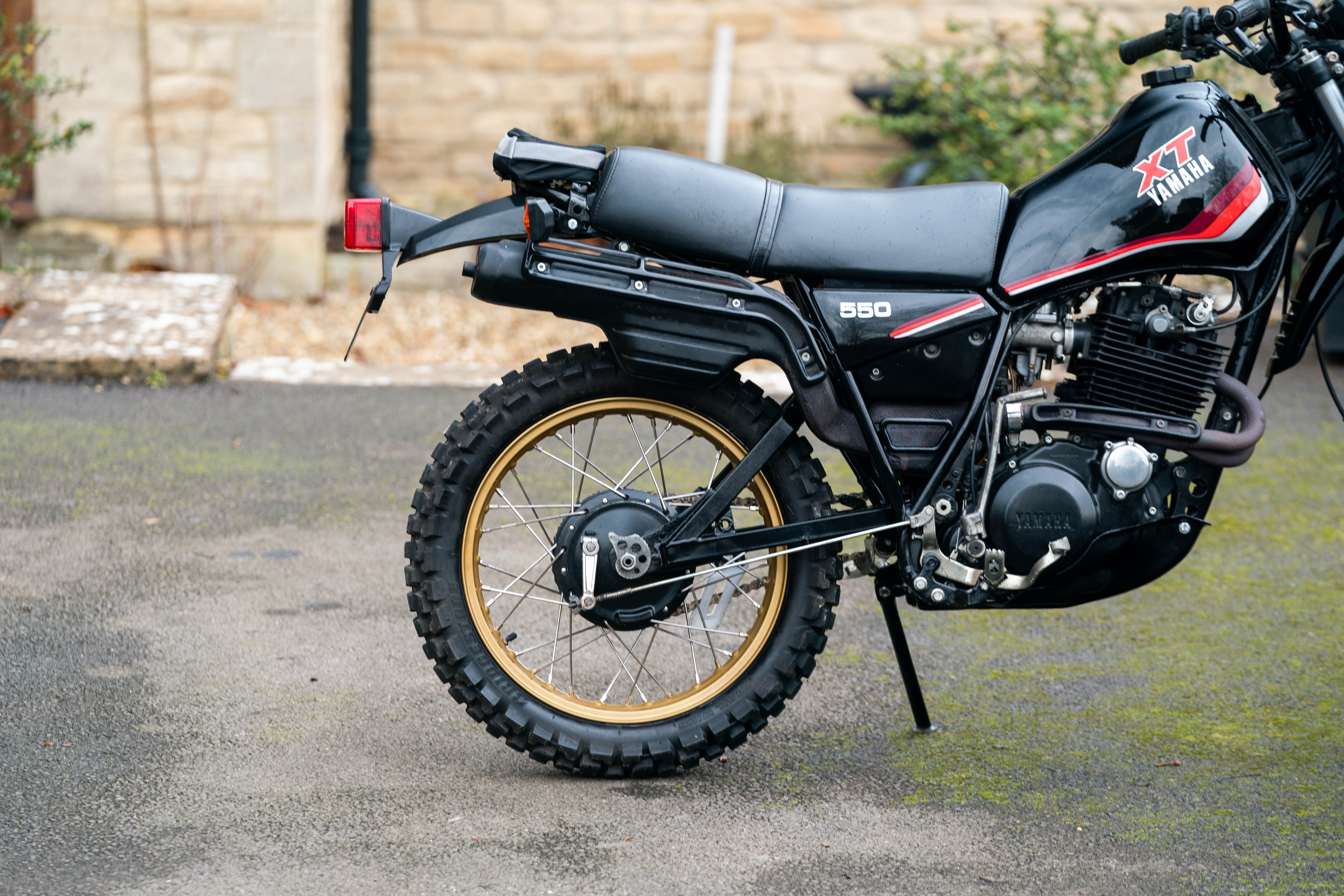 1983 Yamaha XT 550 for sale by auction in Burford, Oxfordshire, United ...
