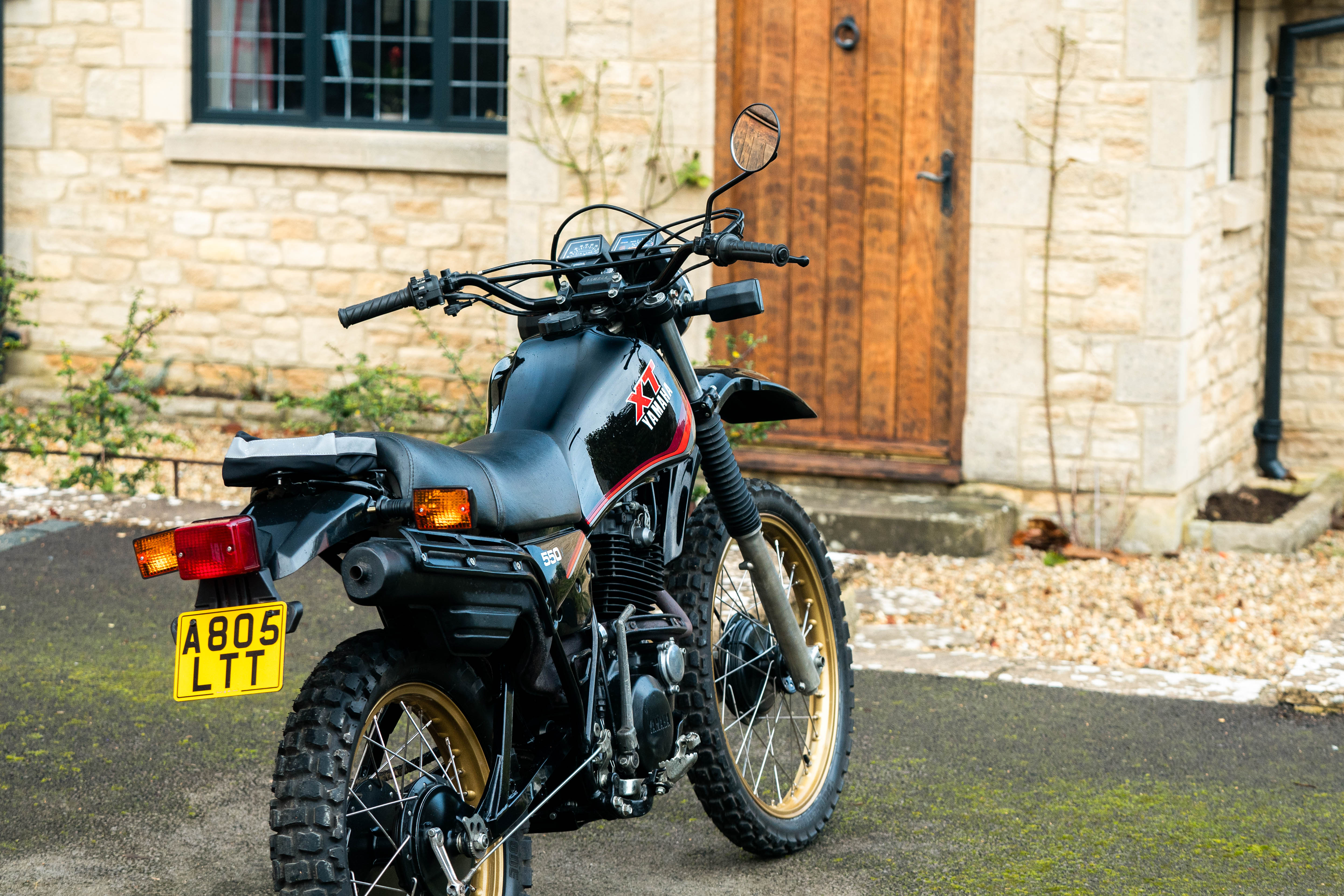 1983 Yamaha XT 550 for sale by auction in Burford, Oxfordshire, United ...