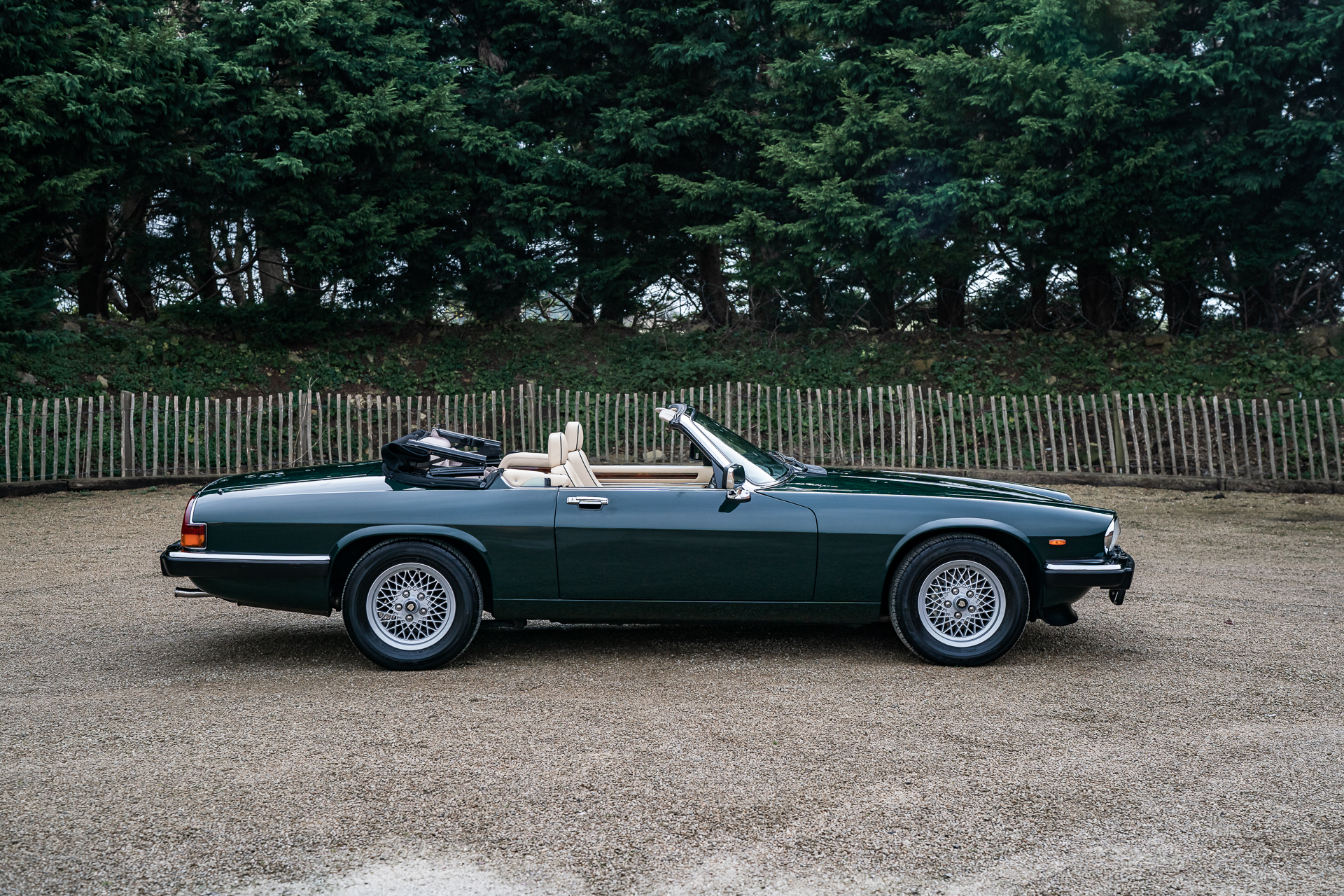 1990 Jaguar XJ-S V12 Convertible for sale by auction in Ablington ...