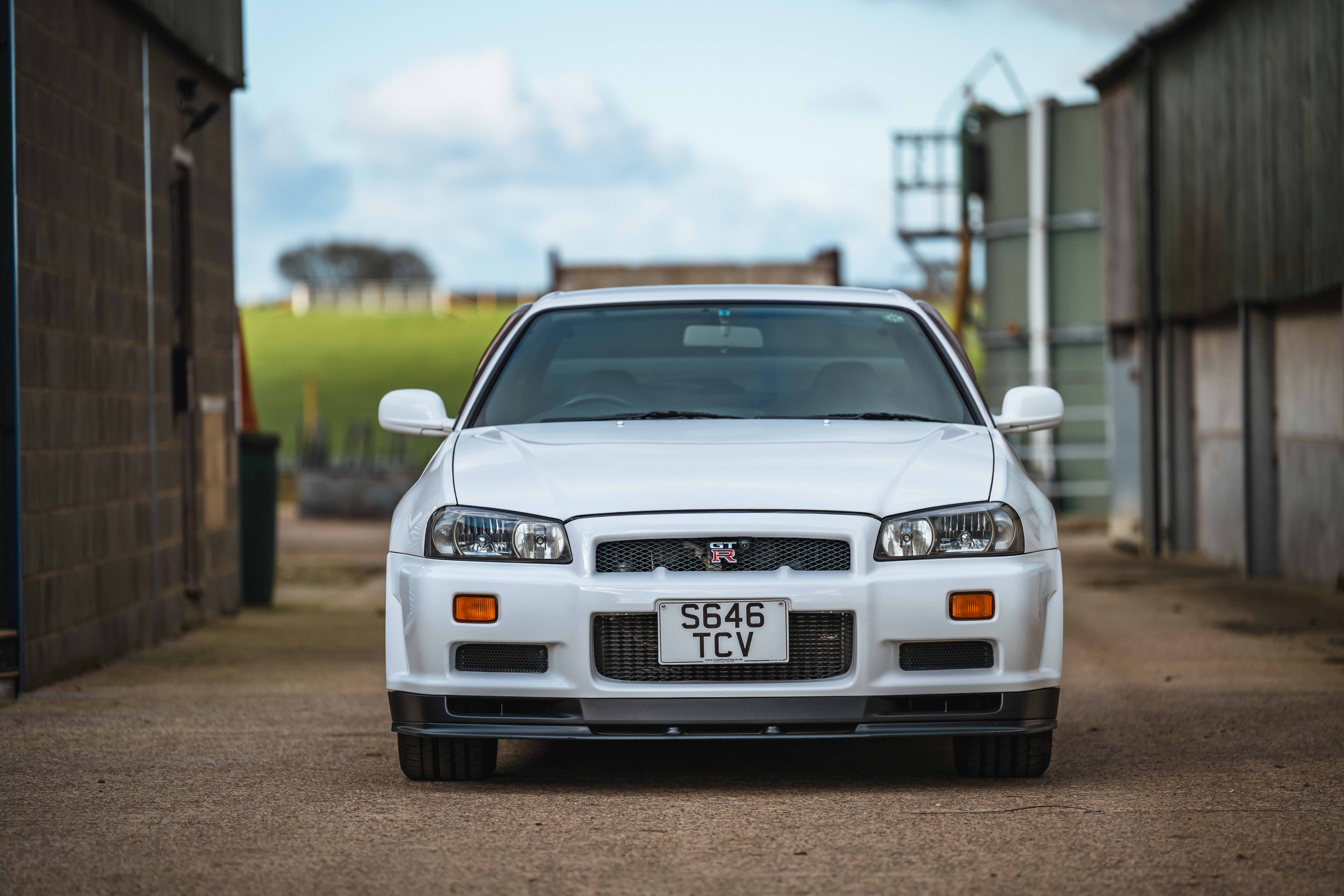 1999 Nissan Skyline (R34) GT-R V-Spec for sale by auction in Milton ...