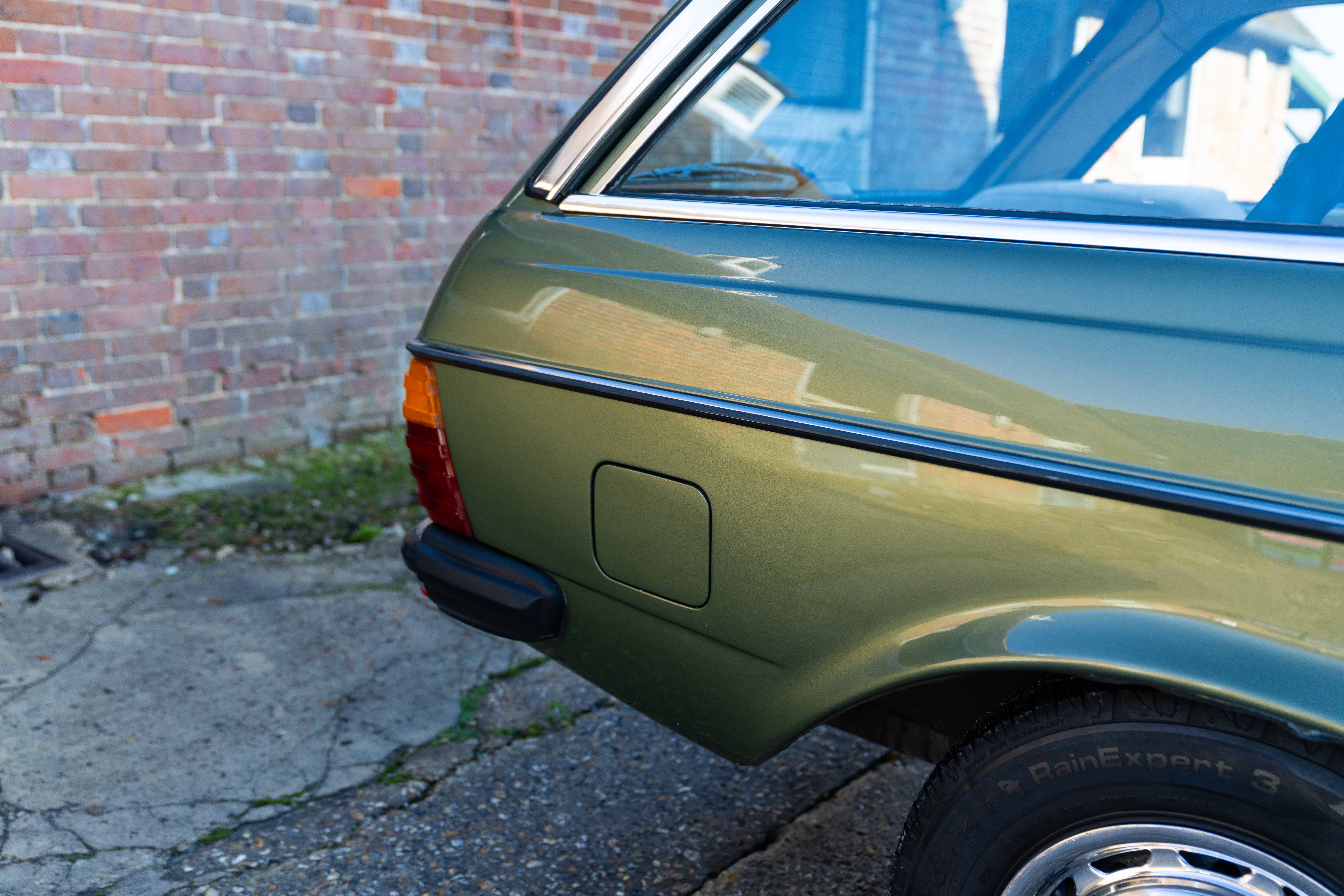 1983 Mercedes-Benz (W123) 280TE for sale by auction in Petersfield ...