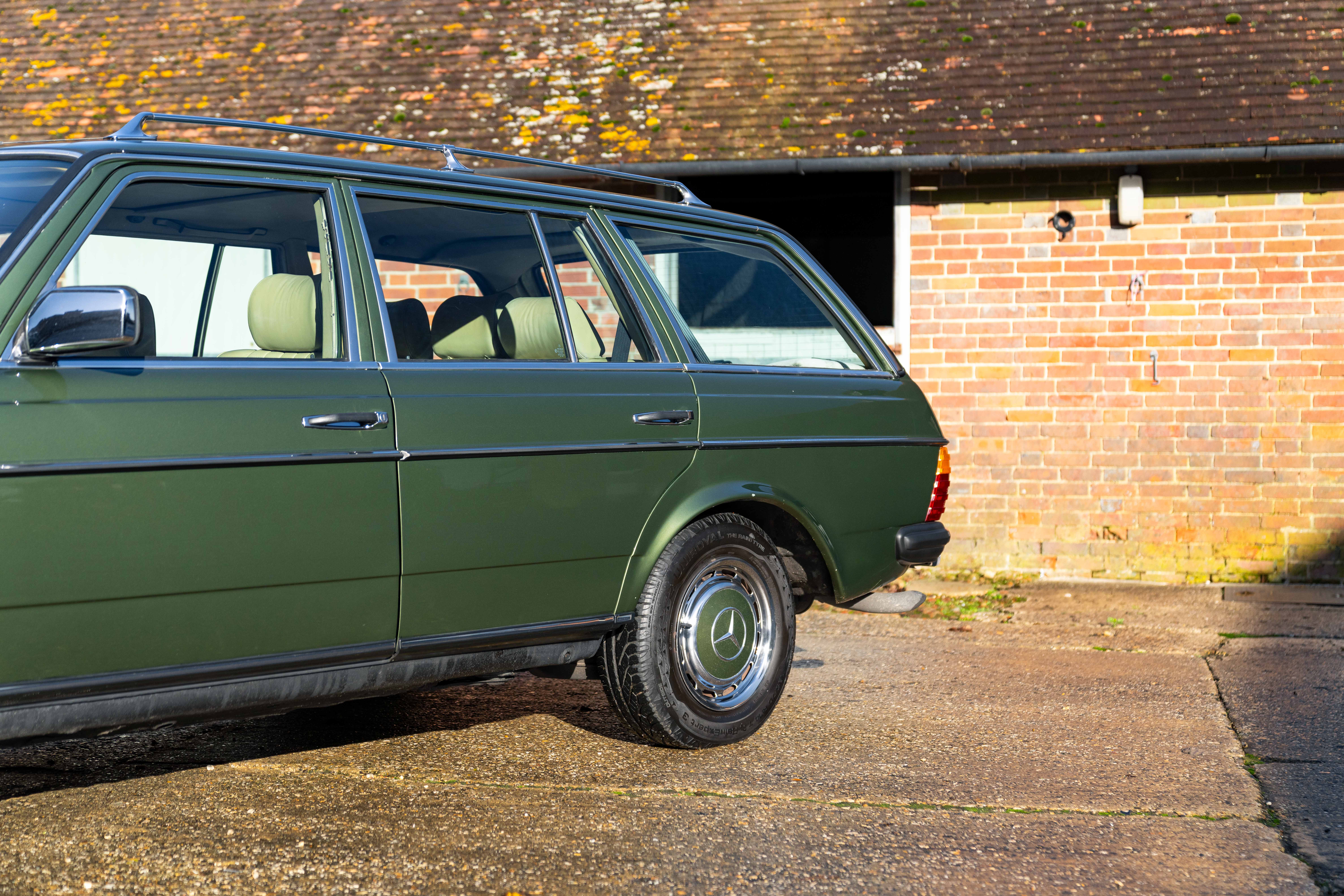 1983 Mercedes-Benz (W123) 280TE for sale by auction in Petersfield ...