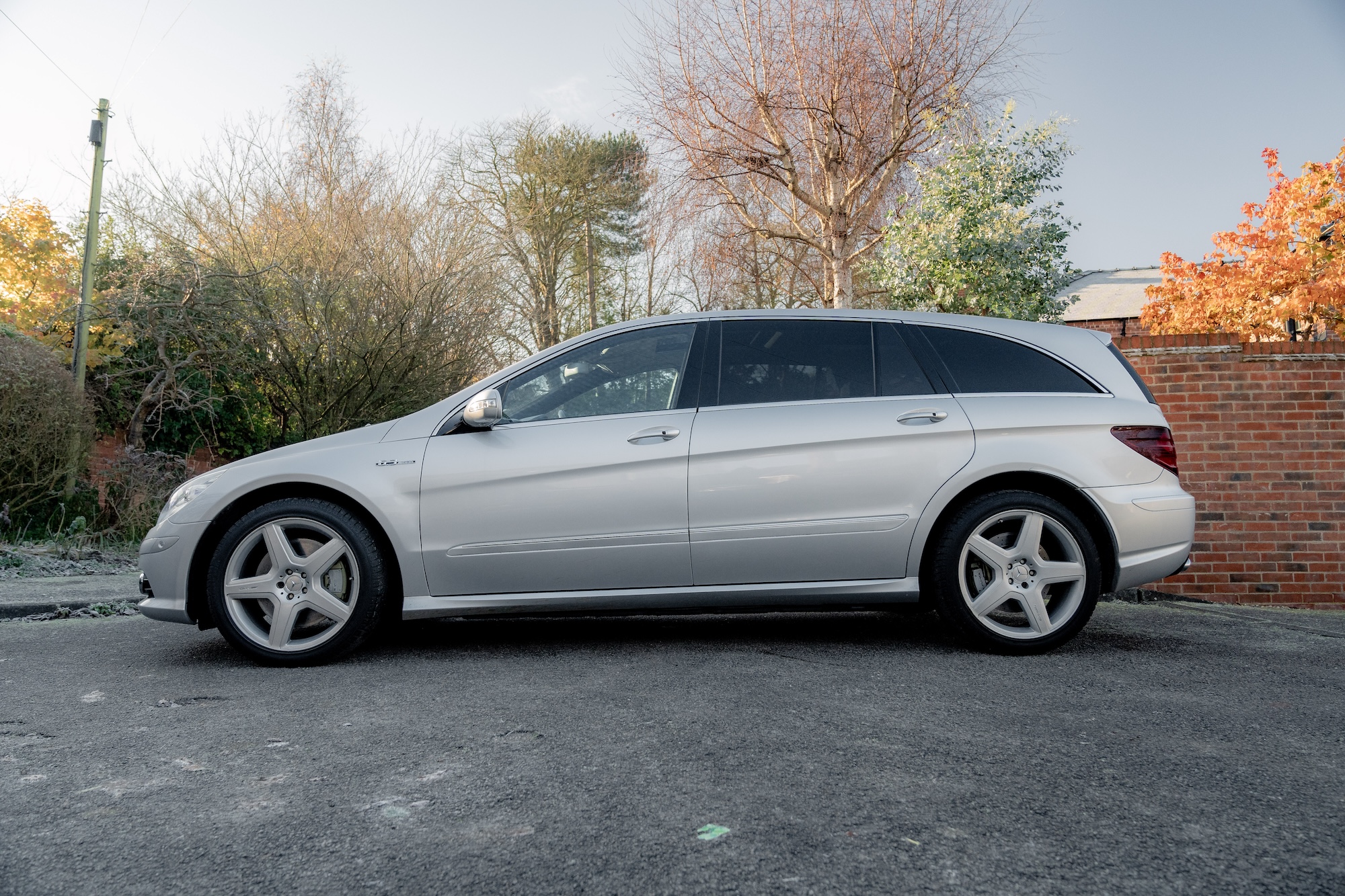 2007 Mercedes-Benz R63 AMG for sale by auction in Derby, Derbyshire ...