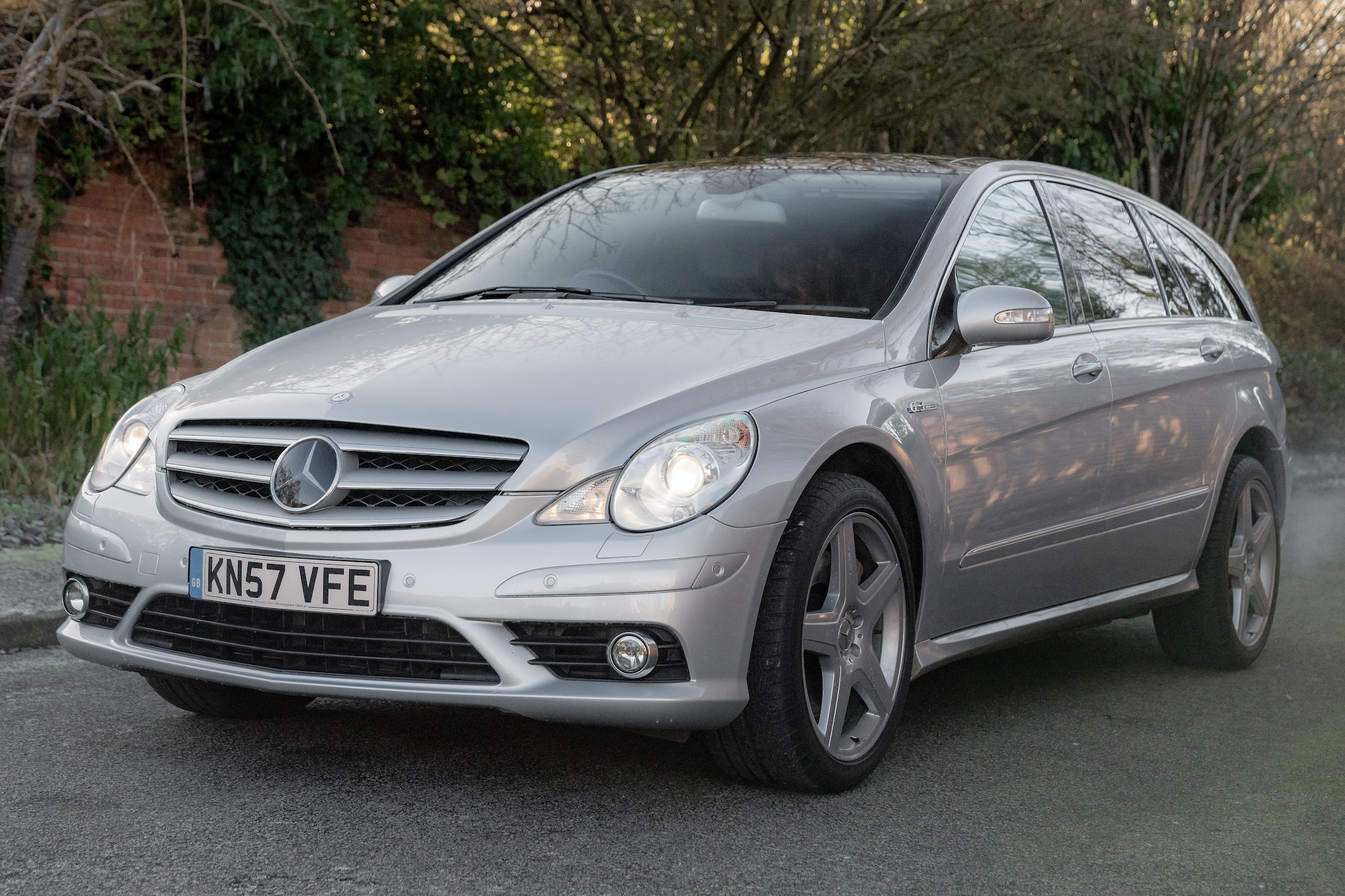 2007 Mercedes-Benz R63 AMG for sale by auction in Derby, Derbyshire ...