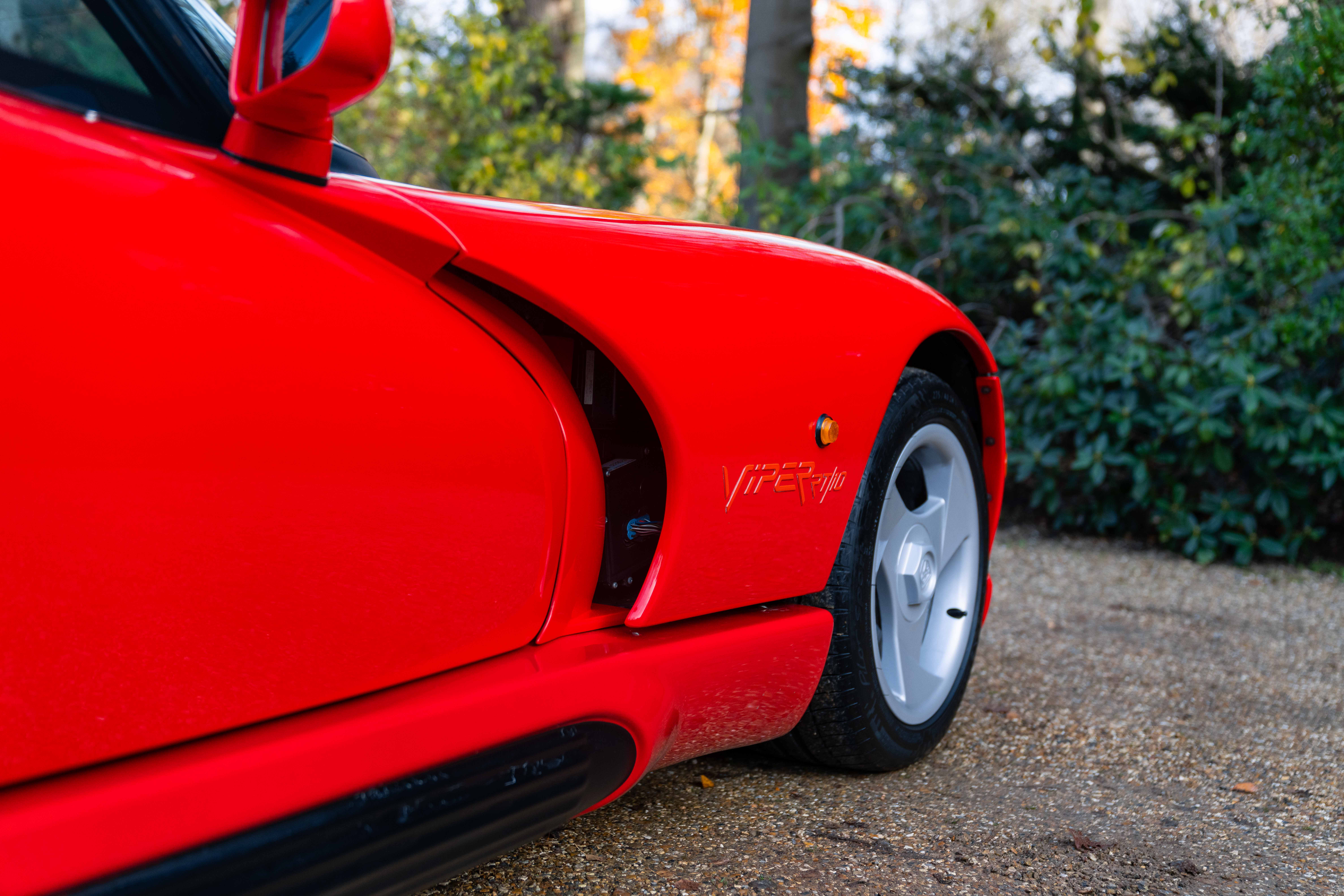 1994 Dodge Viper RT/10 - 22,457 KM for sale by auction in Virginia ...