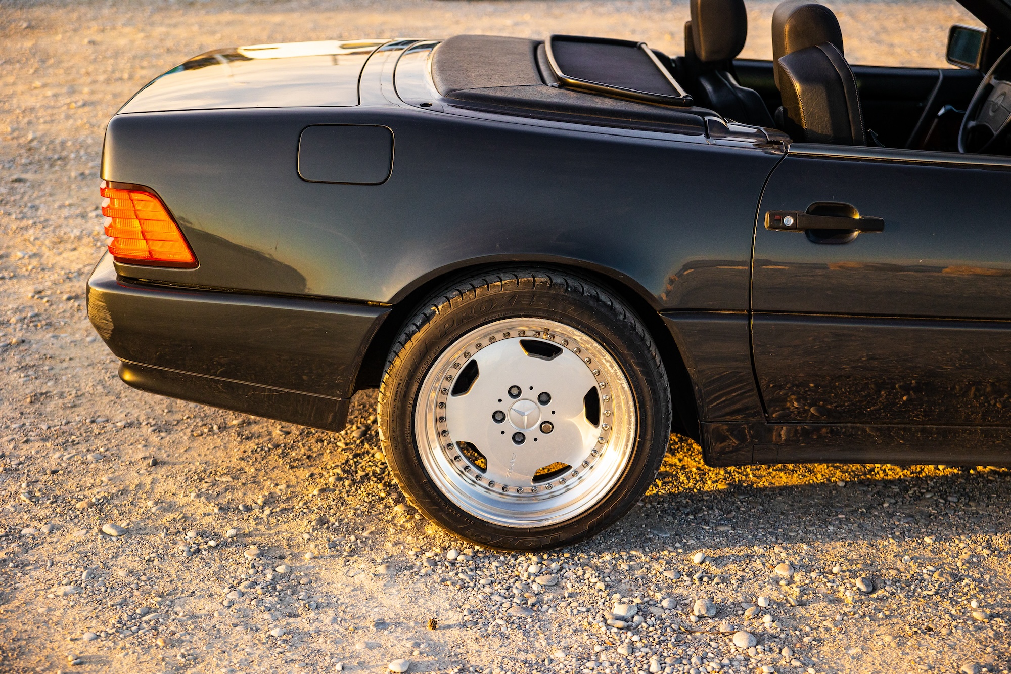 1990 Mercedes-Benz (R129) SL 500 for sale by auction in Villeneuve ...