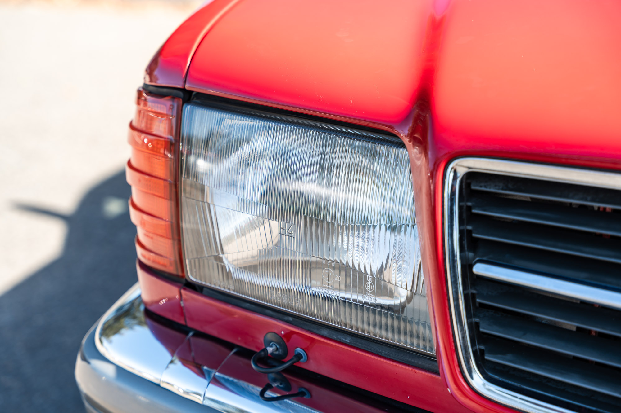 1988 Mercedes-Benz (C126) 560 SEC for sale by auction in Russell Lea ...