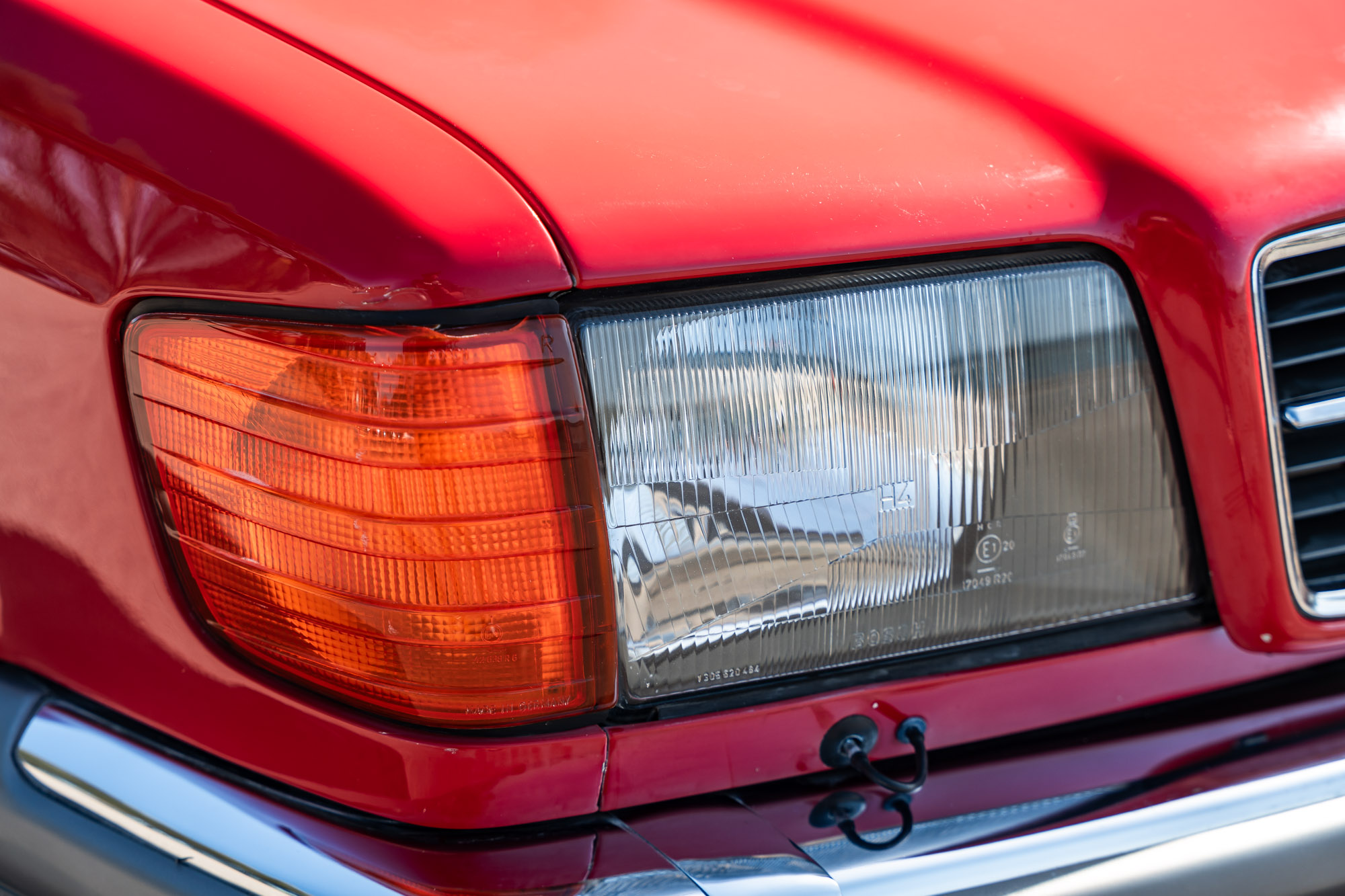 1988 Mercedes-Benz (C126) 560 SEC for sale by auction in Russell Lea ...