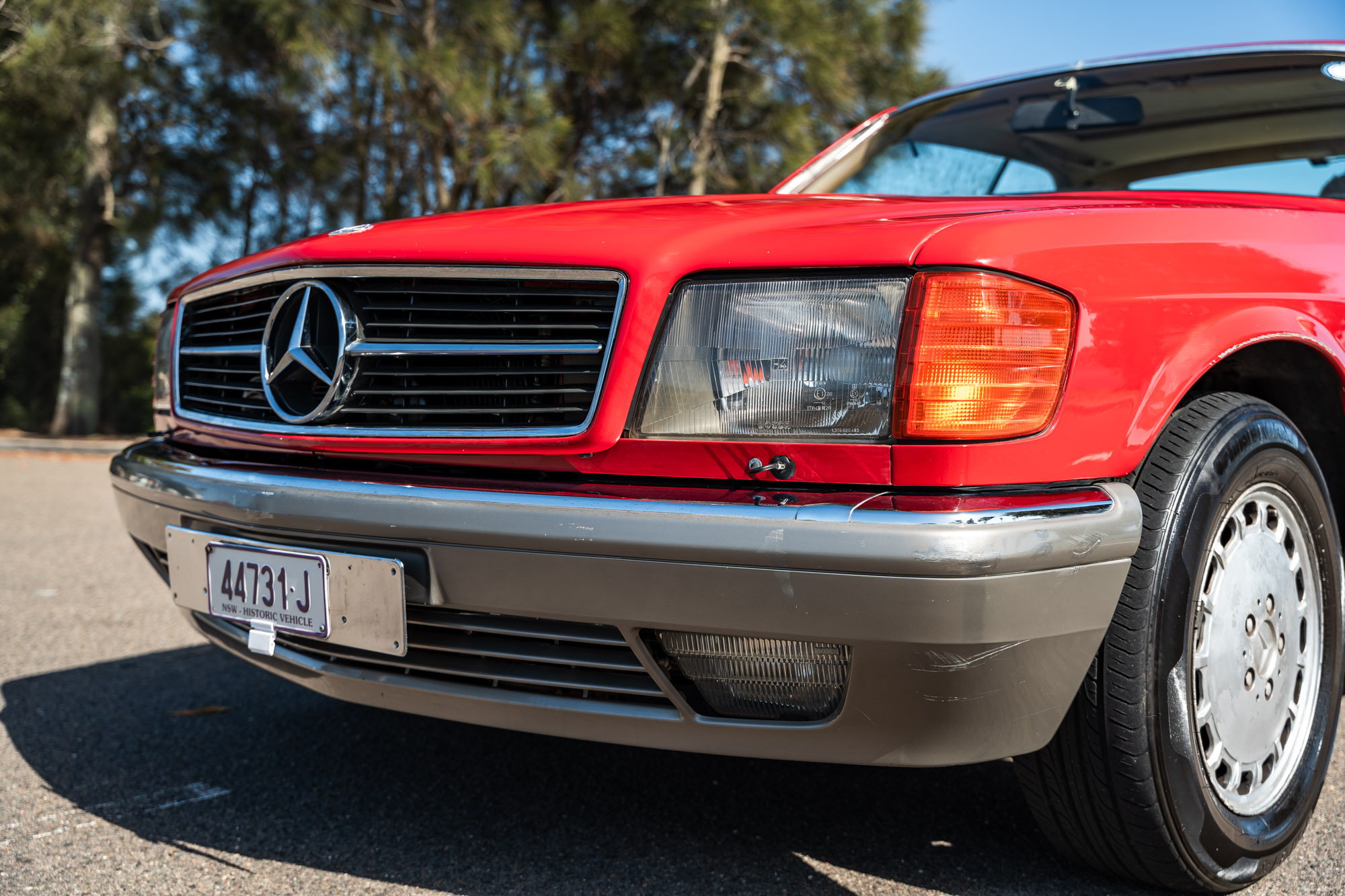 1988 Mercedes-Benz (C126) 560 SEC for sale by auction in Russell Lea ...