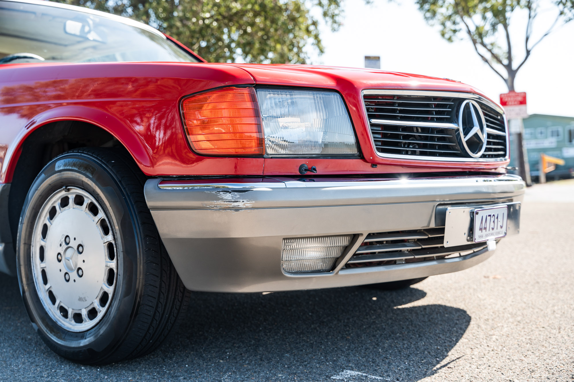1988 Mercedes-Benz (C126) 560 SEC for sale by auction in Russell Lea ...