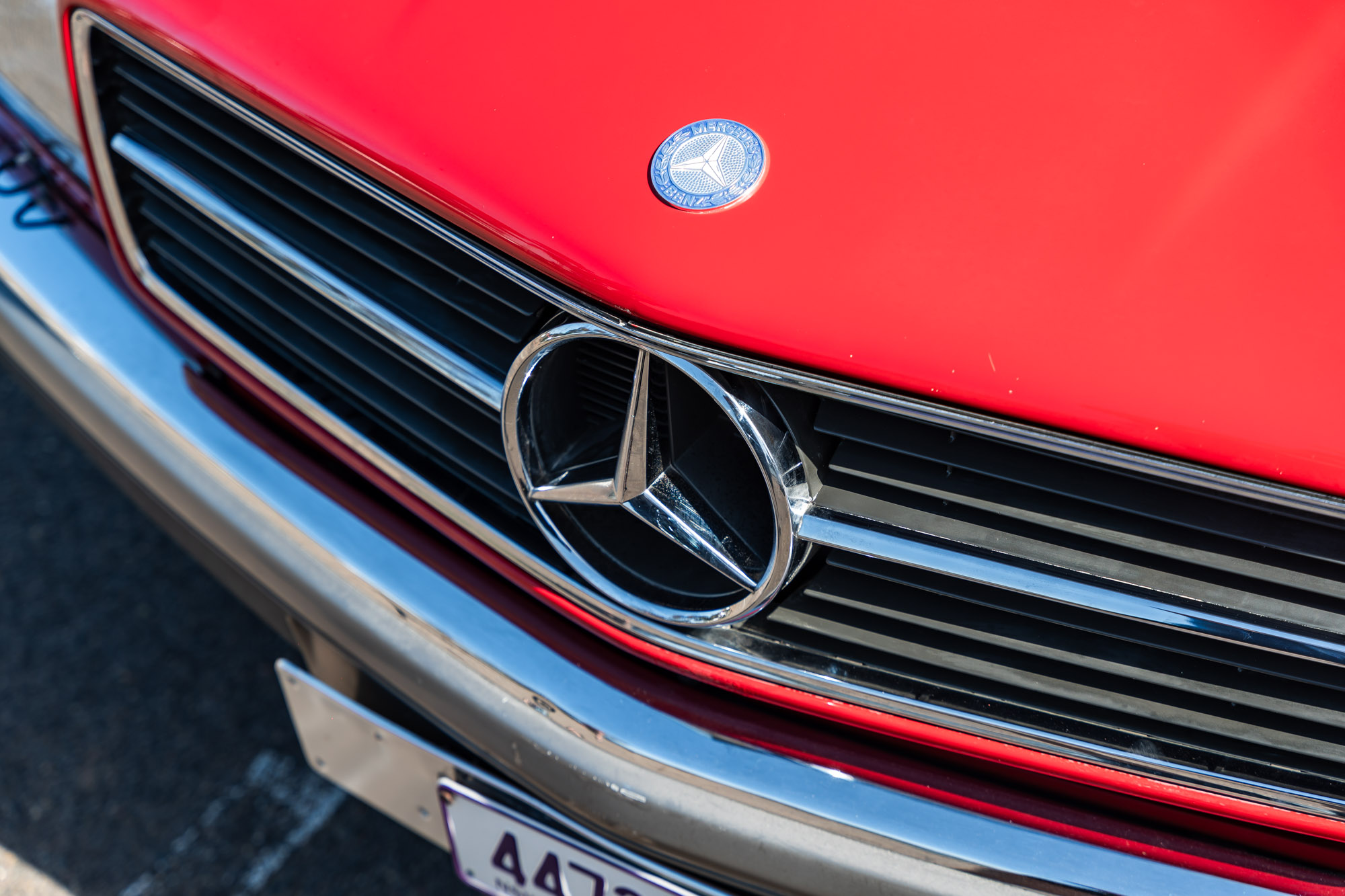 1988 Mercedes-Benz (C126) 560 SEC for sale by auction in Russell Lea ...