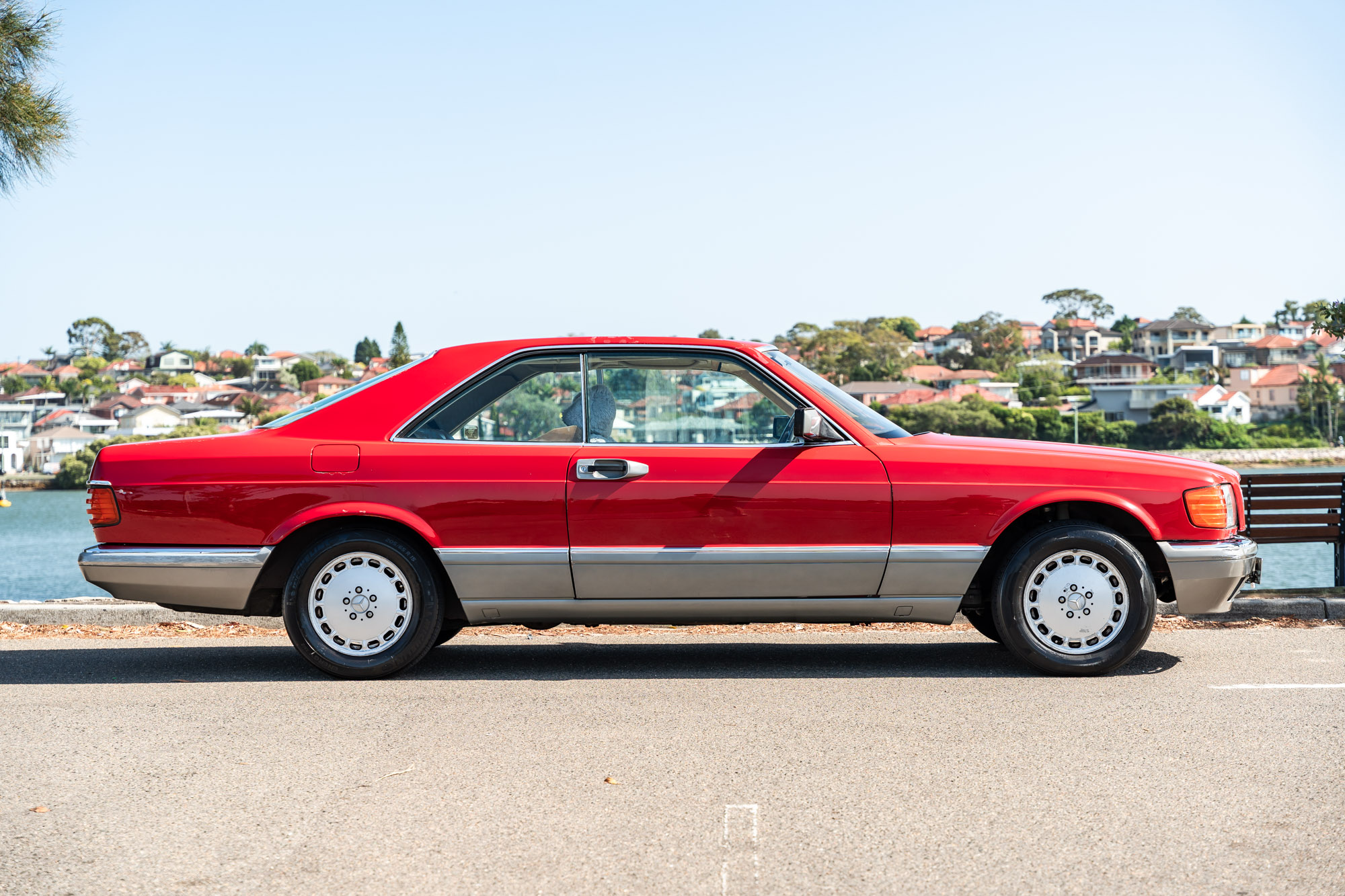 1988 Mercedes-Benz (C126) 560 SEC for sale by auction in Russell Lea ...