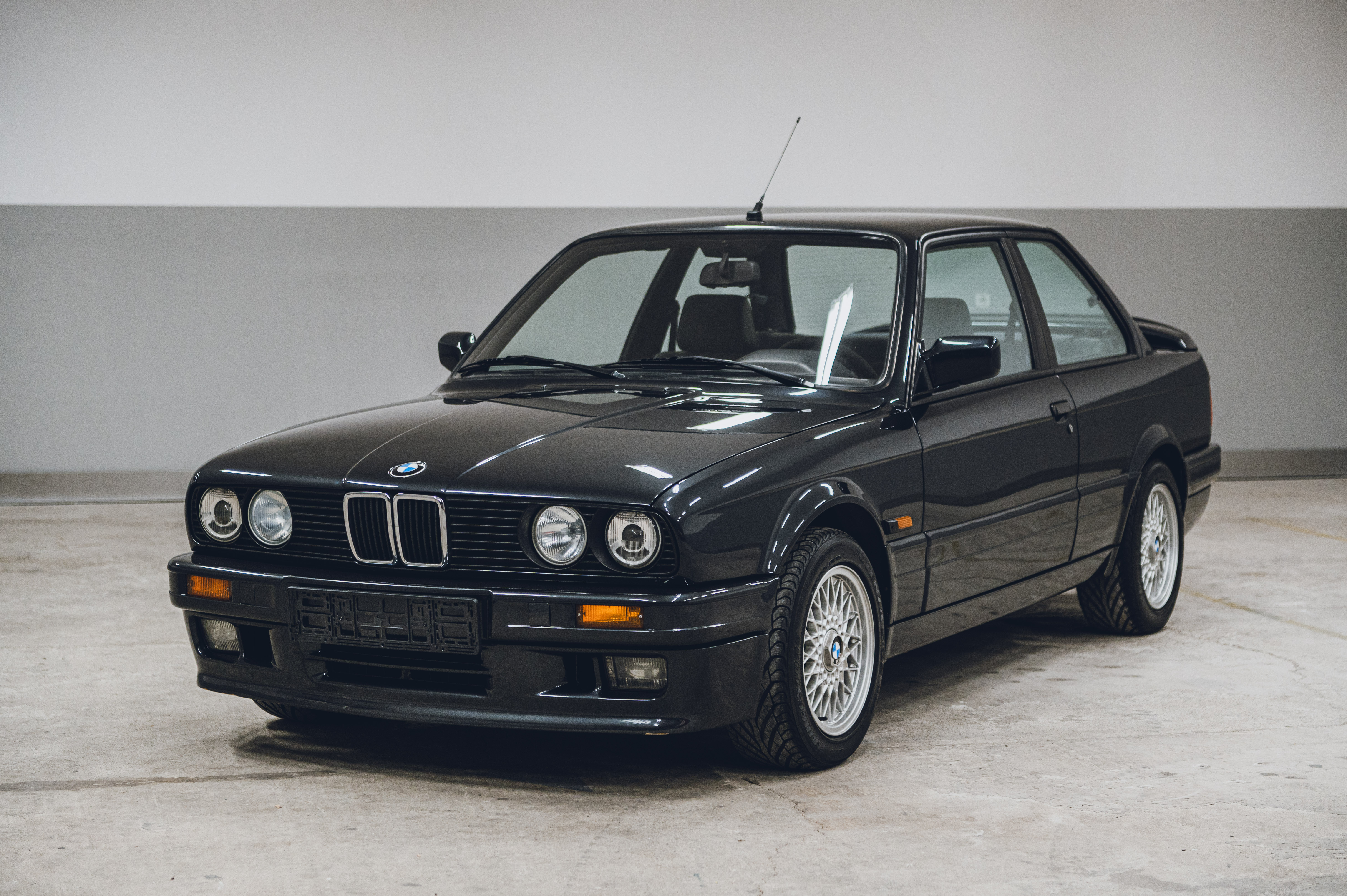 1990 BMW (E30) 320IS for sale by auction in Pomeranian, Poland