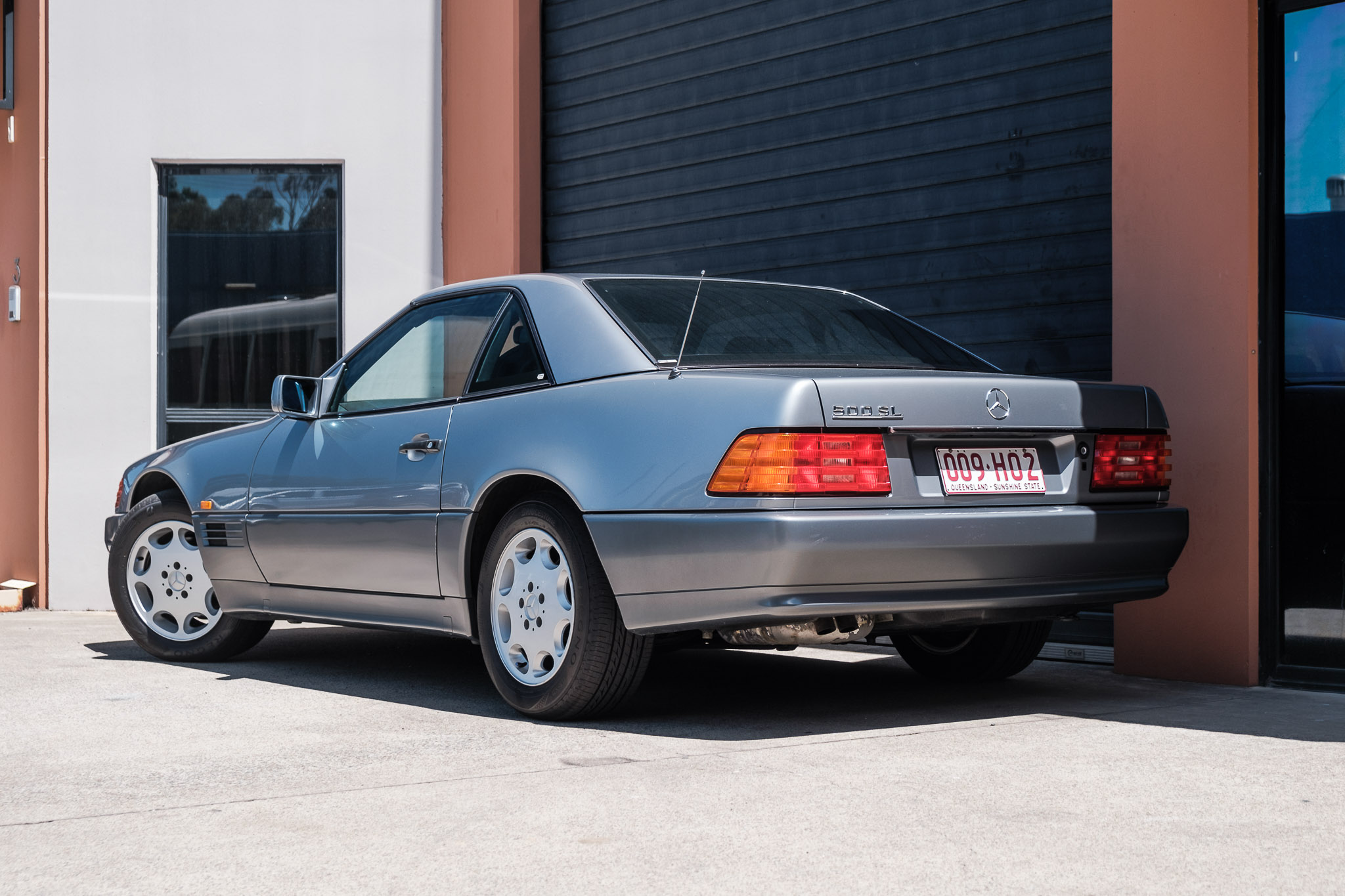 1993 Mercedes-Benz (R129) SL 500 for sale by auction in Burleigh Heads ...