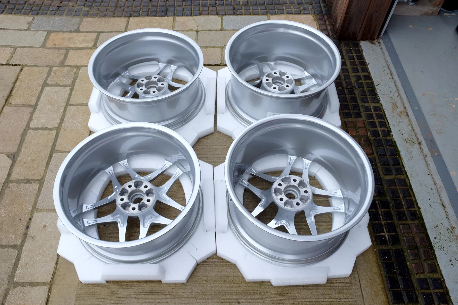 Set Of Ferrari Roma Wheels for sale by auction in Gloucestershire ...