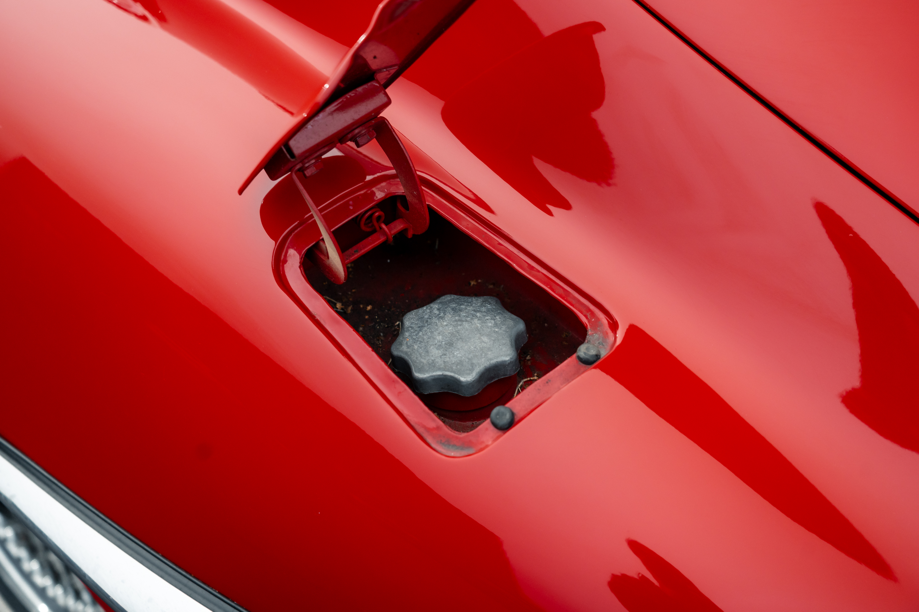 1966 Jaguar E-Type Series 1 4.2 FHC for sale by auction in Löddeköpinge ...