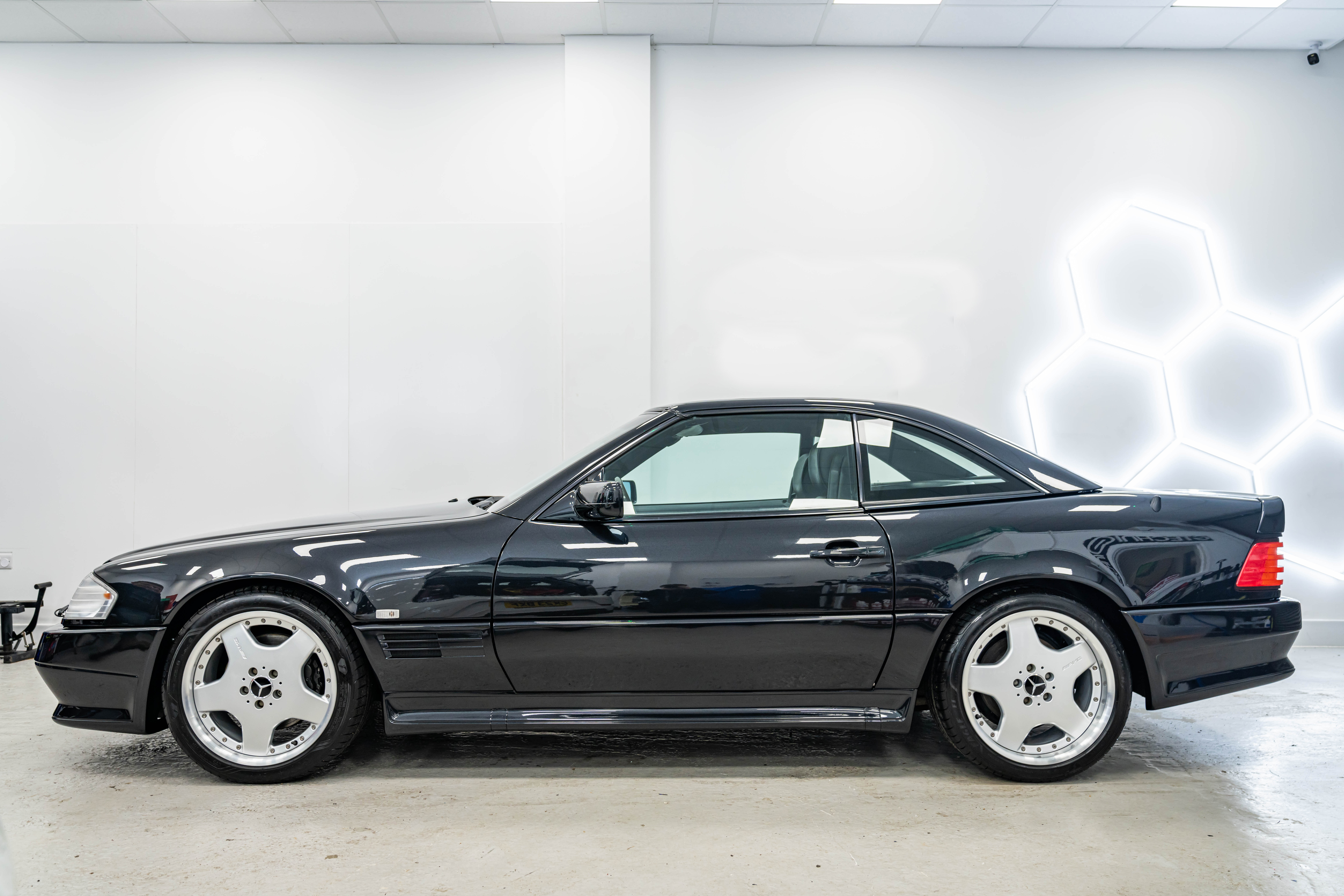 1996 Mercedes-Benz (R129) SL73 AMG - 3,027 KM for sale by auction in ...