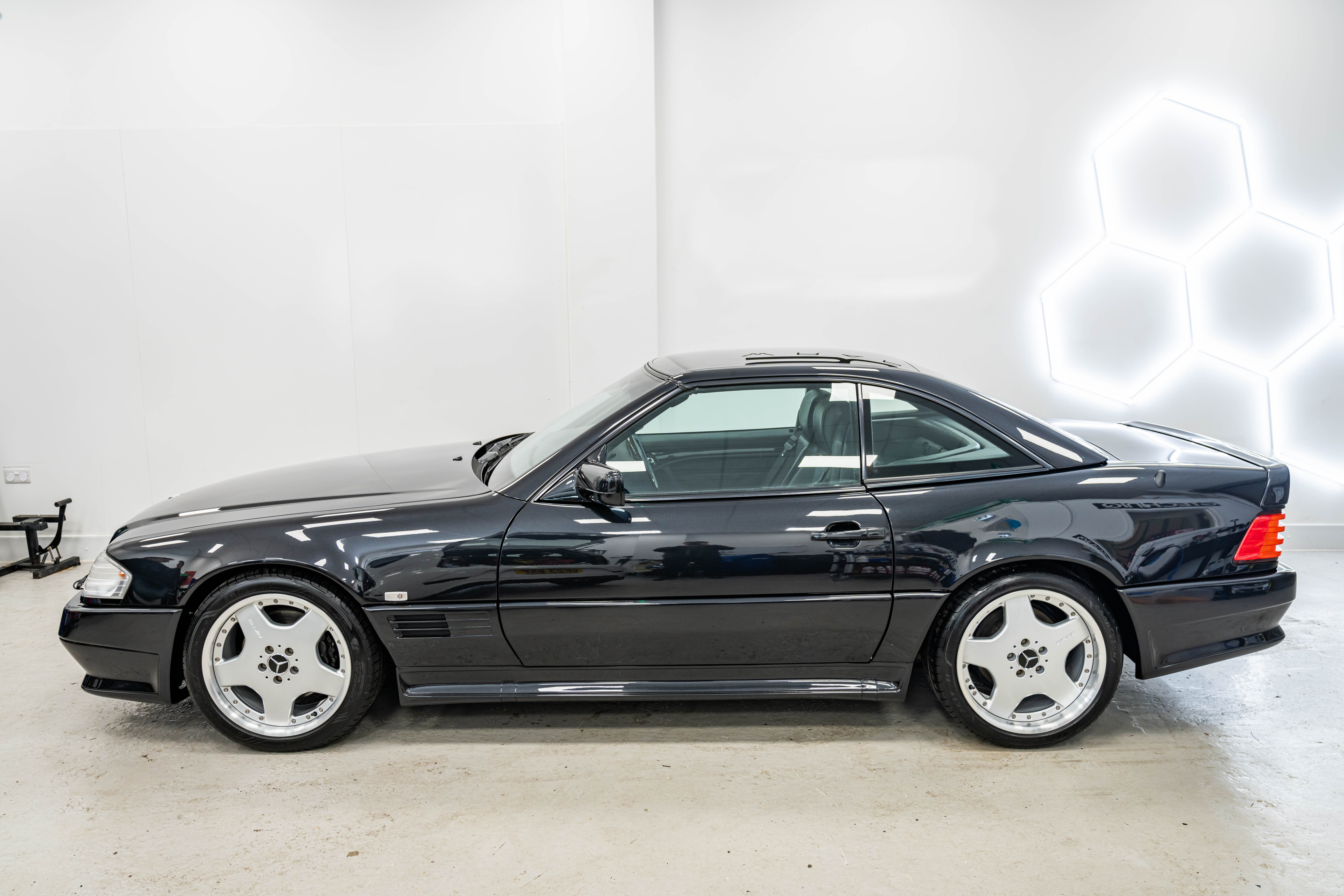 1996 Mercedes-Benz (R129) SL73 AMG - 3,027 KM for sale by auction in ...