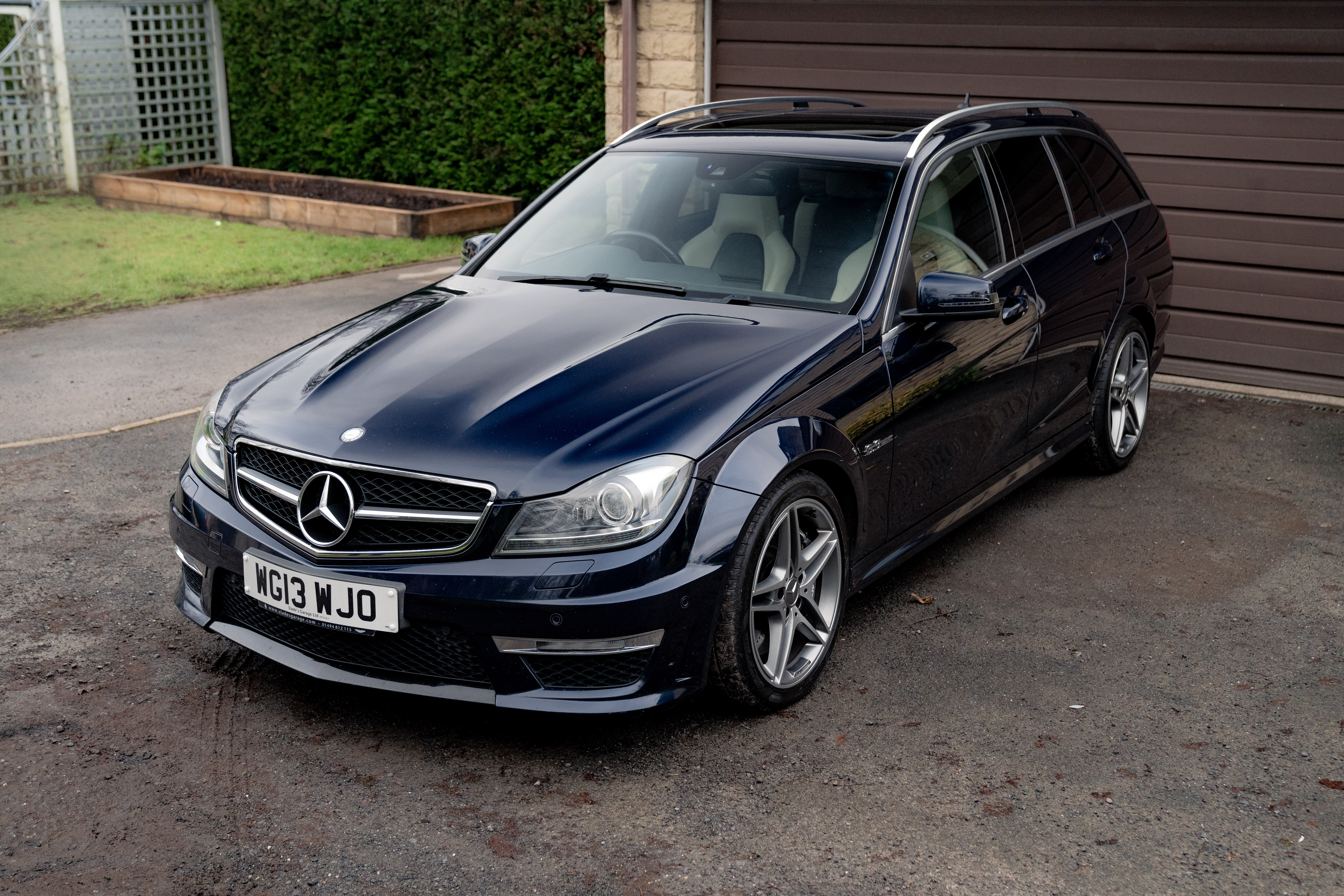 2013 Mercedes-Benz (W204) C63 AMG Estate for sale by auction in ...