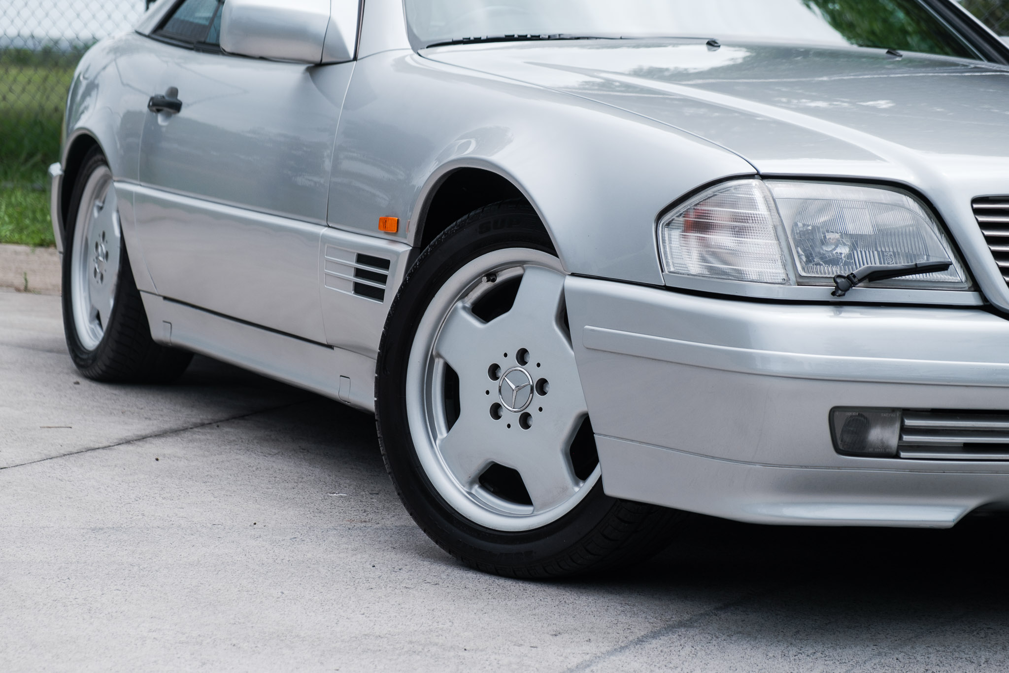 1992 Mercedes-Benz (R129) 500SL for sale by auction in Redland Bay, QLD ...