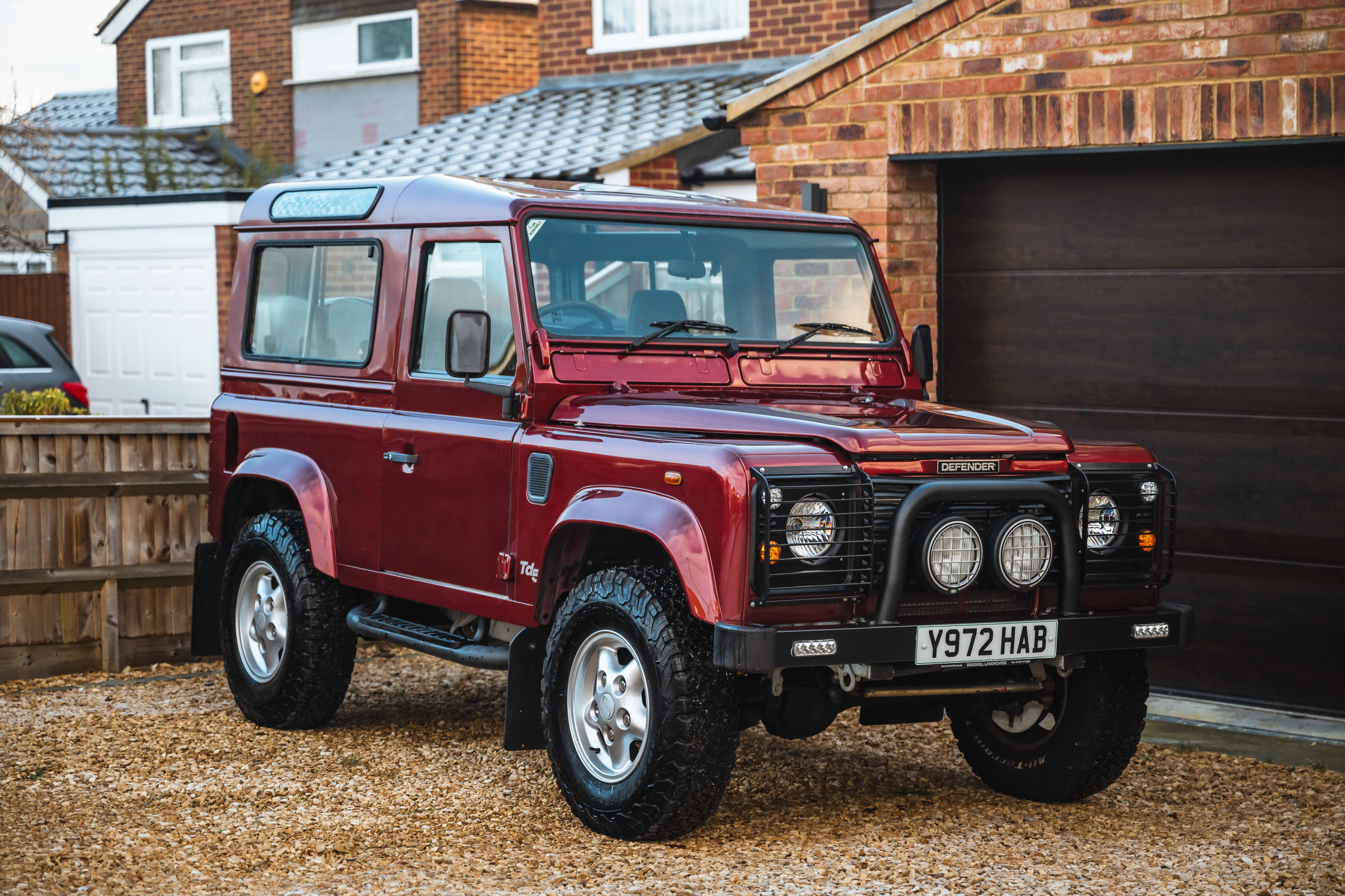 2001 Land Rover Defender 90 TD5 for sale by auction in Wendover ...