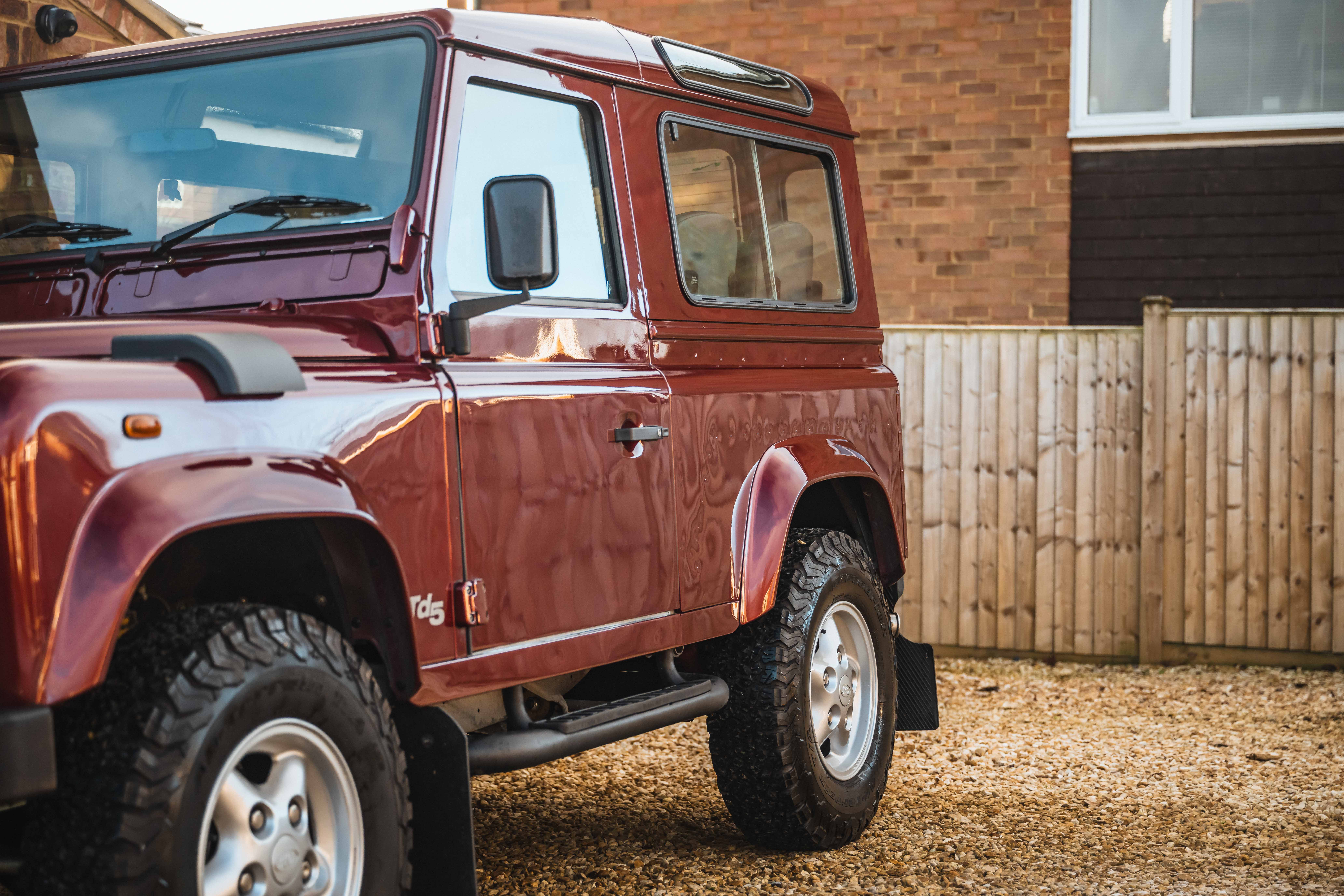 2001 Land Rover Defender 90 TD5 for sale by auction in Wendover ...
