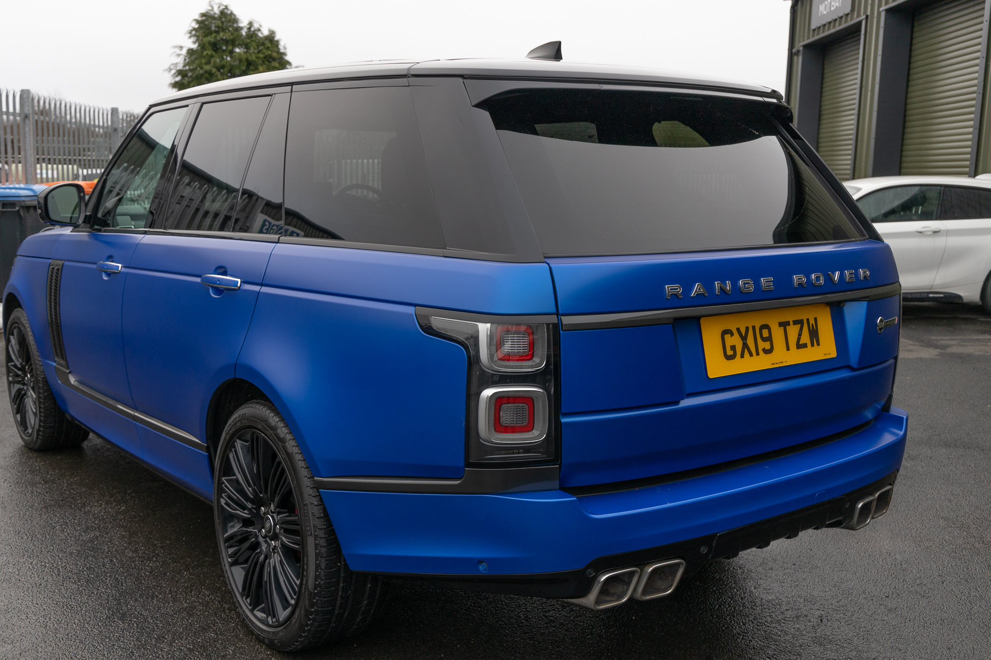 2019 Range Rover SV Autobiography Dynamic 5.0 V8 for sale by auction in ...