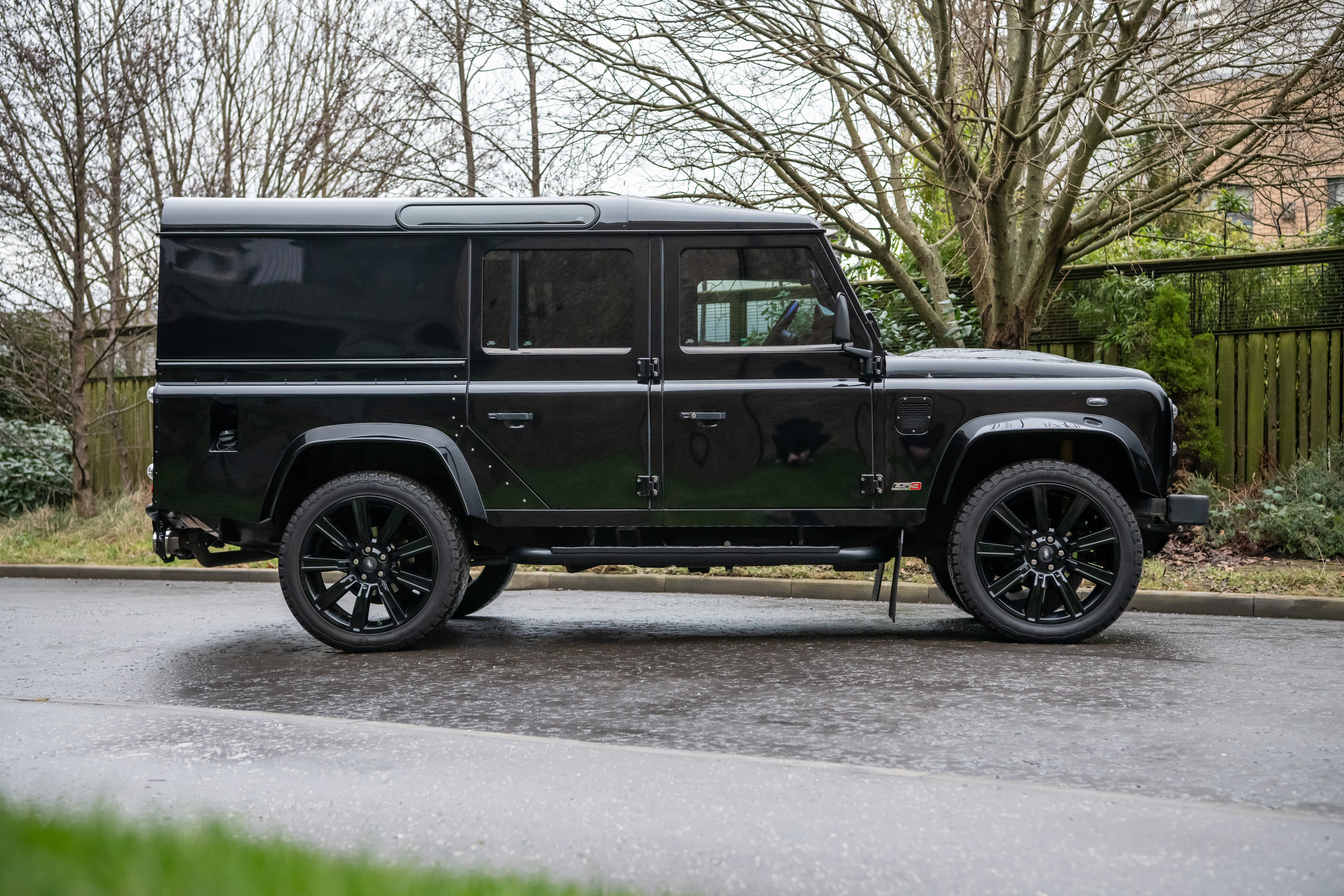2014 Land Rover Defender 110 XS - Wildcat LS3 V8 for sale by auction in ...