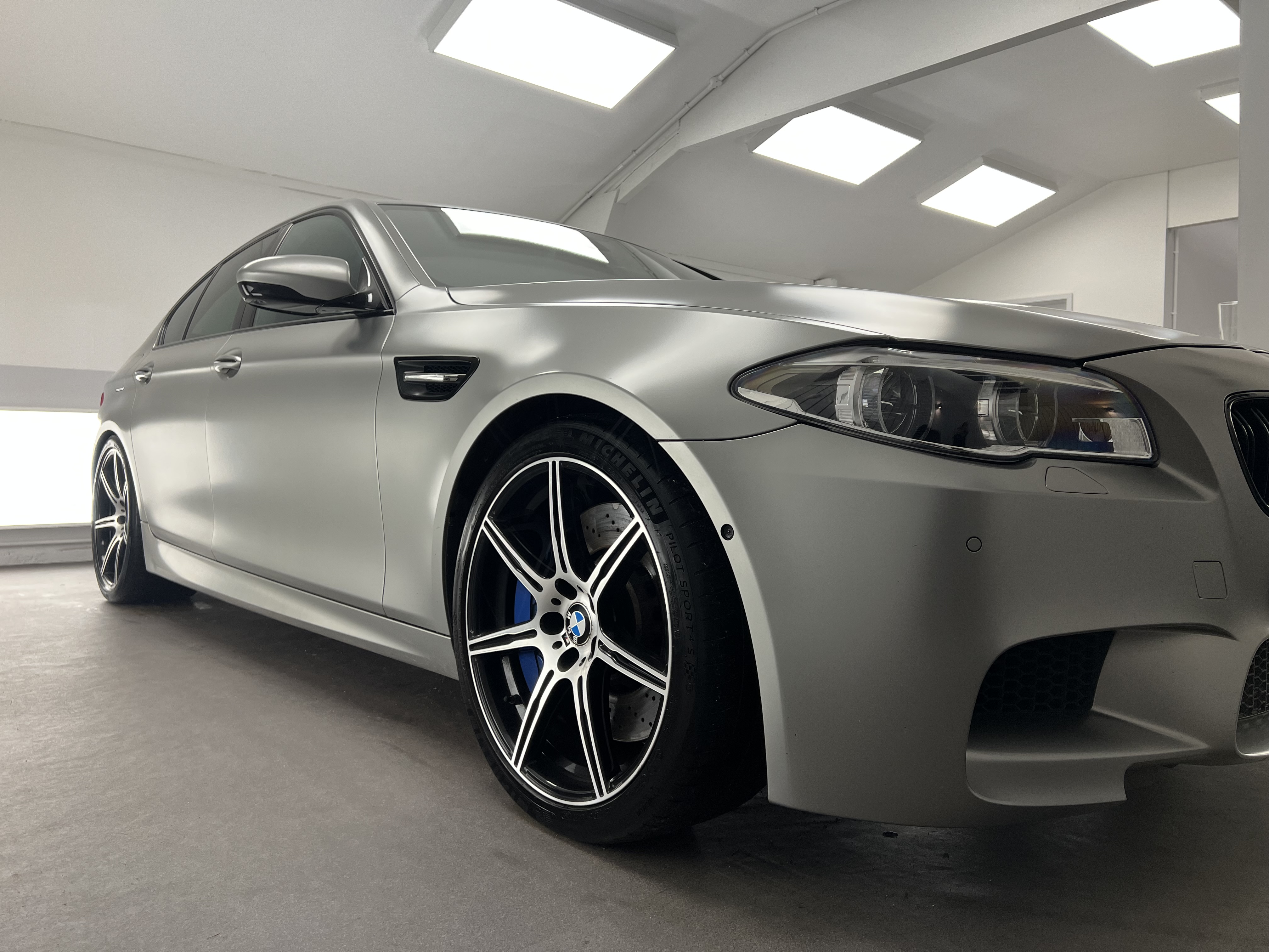 2014 BMW (F10) M5 - 30 Jahre Limited Edition for sale by auction in ...